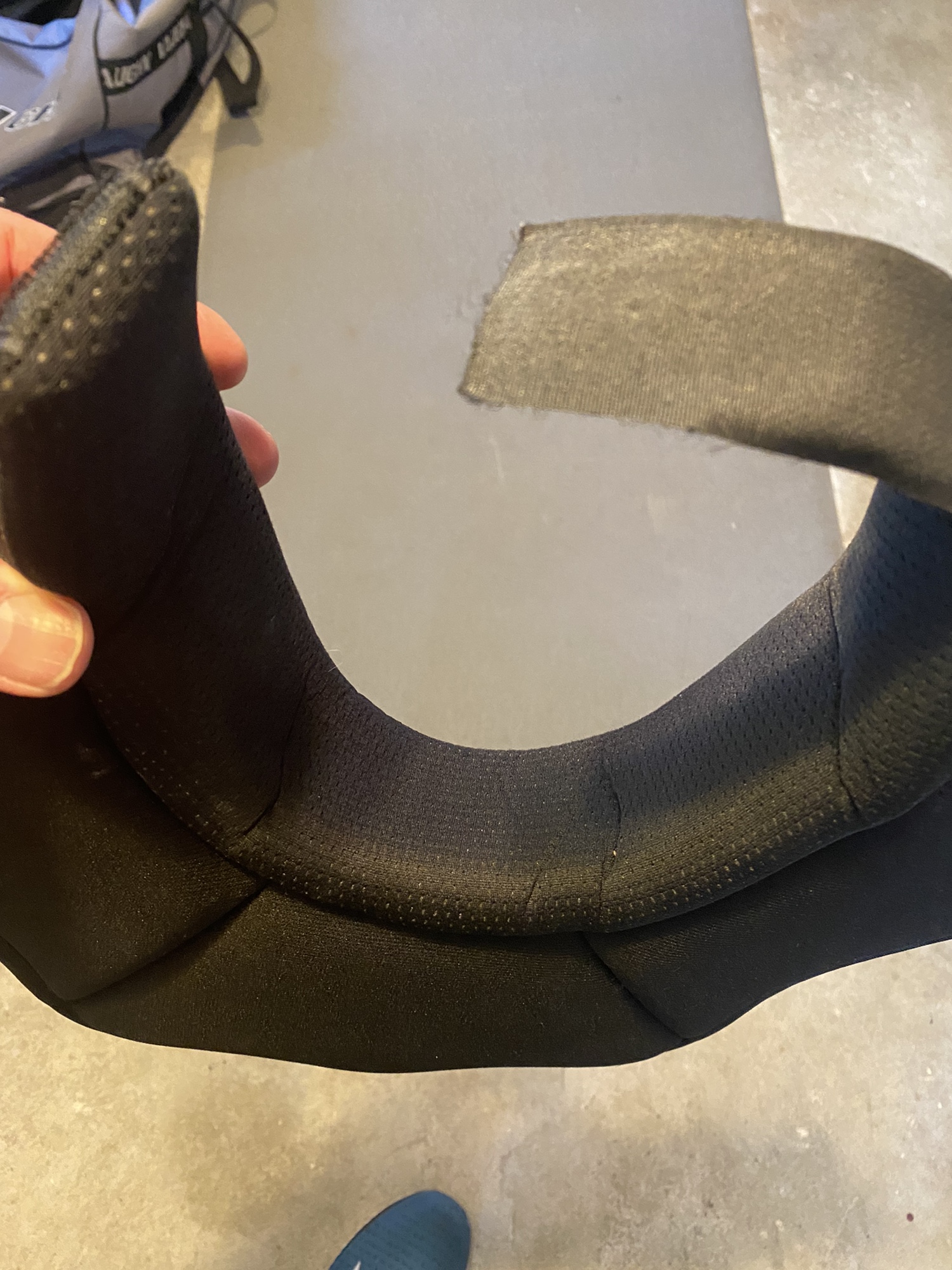 Vaughn senior neck protector | SidelineSwap