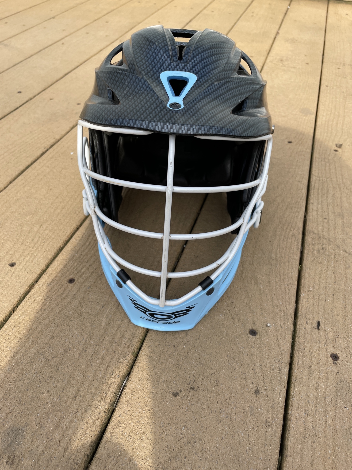 Igloo Lacrosse Cascade R Helmet | SidelineSwap