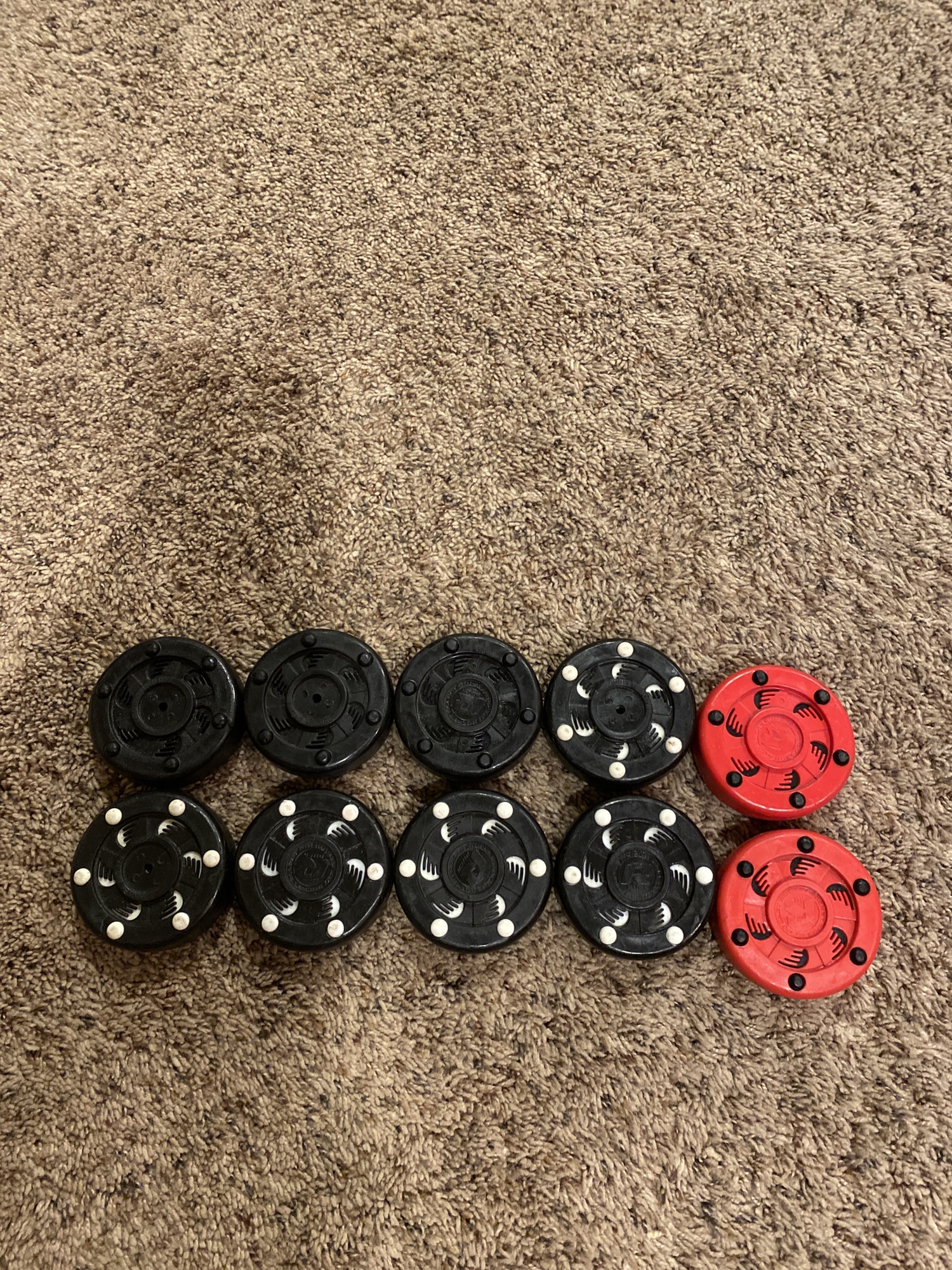Pack Of 10 Rocket Pucks | SidelineSwap