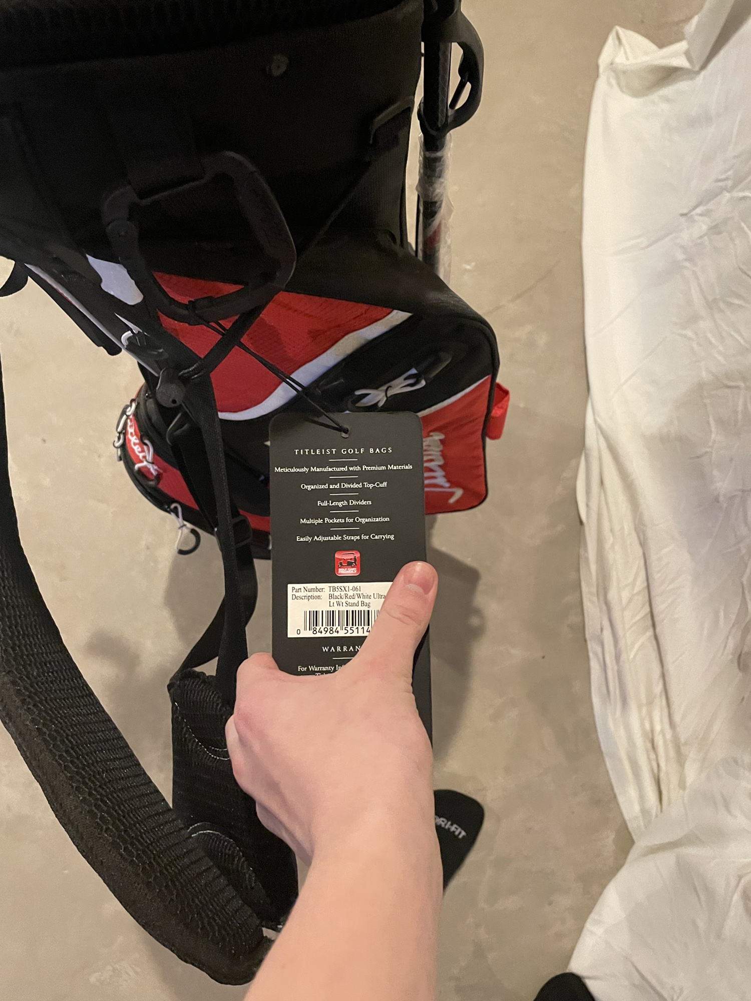 BRAND NEW Pabst Blue Ribbon Titleist Golf Bag | SidelineSwap