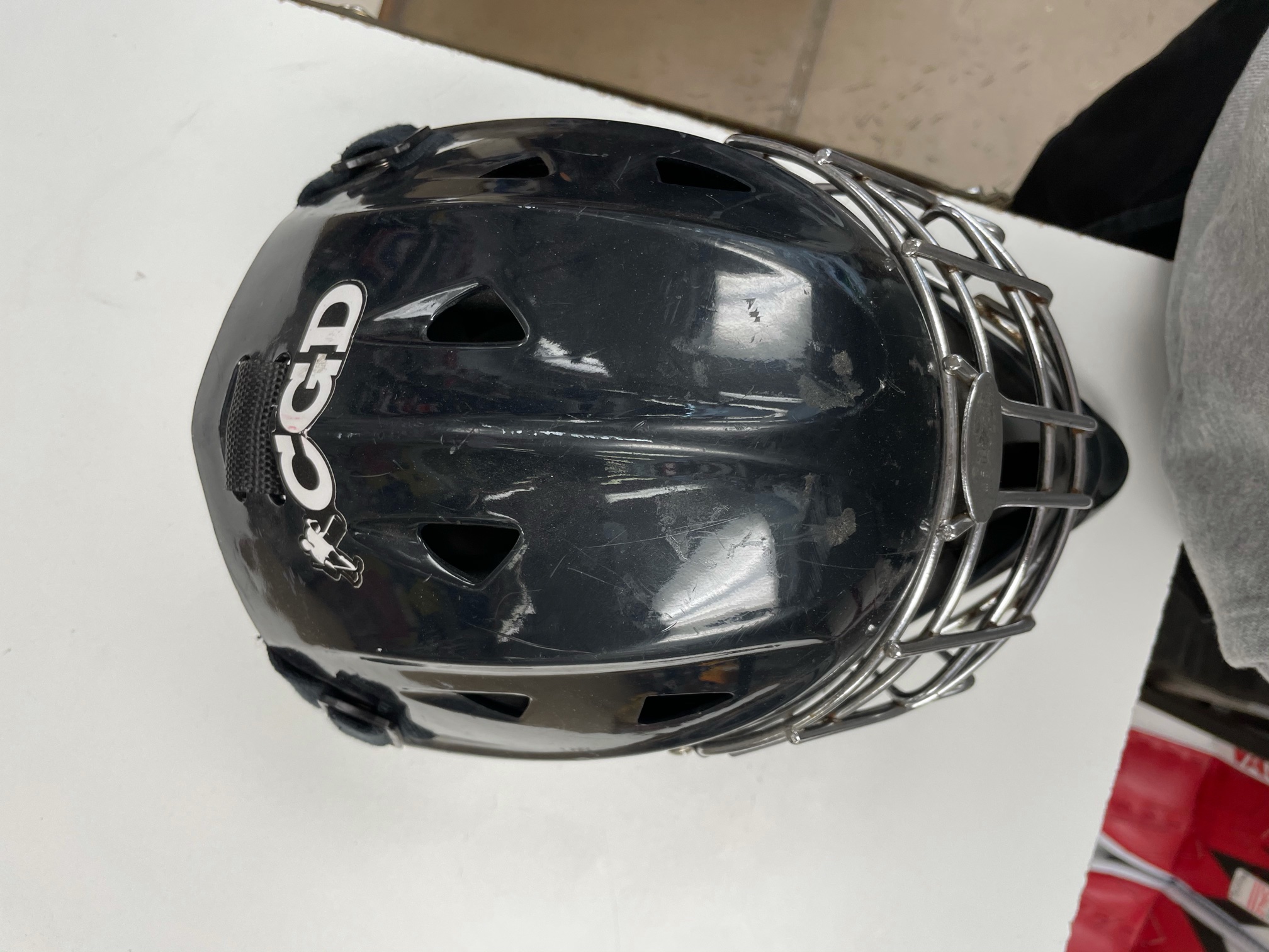 Used Itech Profile 1200 Junior Goalie Mask | SidelineSwap