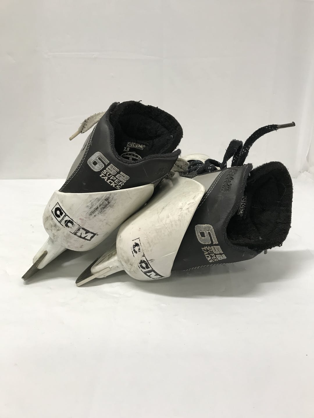 Used Ccm Tacks 652 Senior 7.5 Goalie Skates | SidelineSwap
