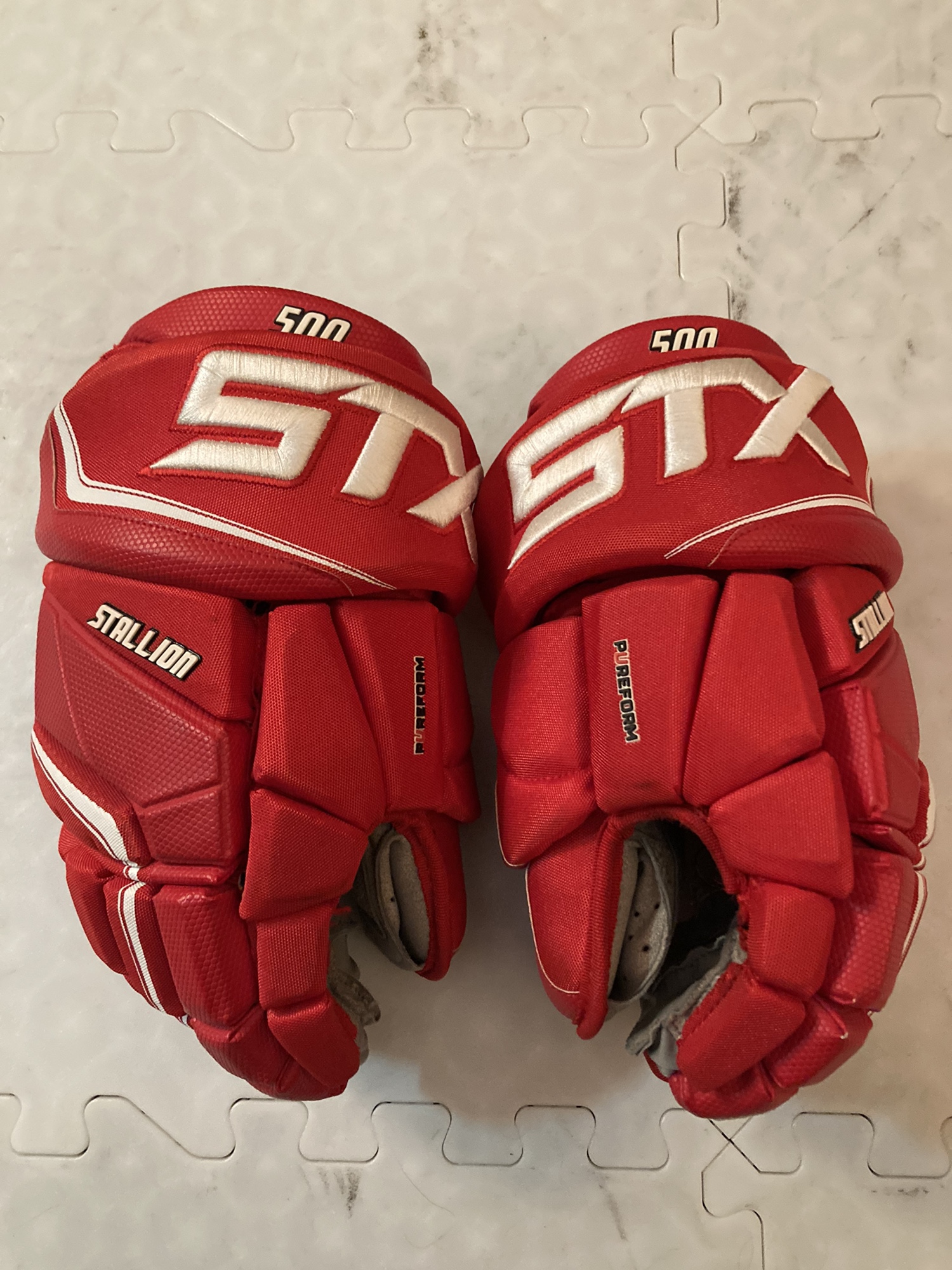 STX Stallion 500 Gloves | SidelineSwap