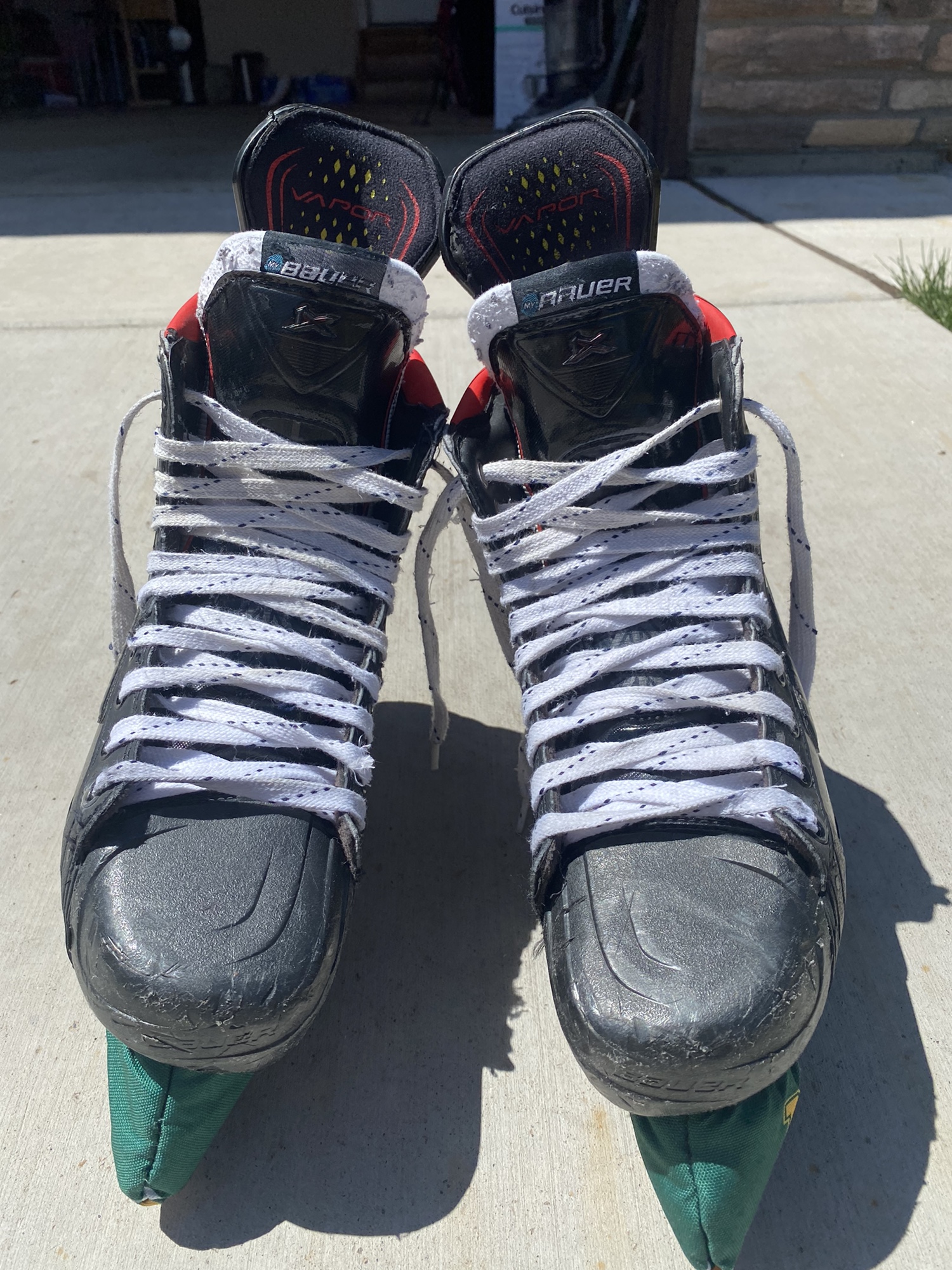 Bauer 2x pro skates custom | SidelineSwap