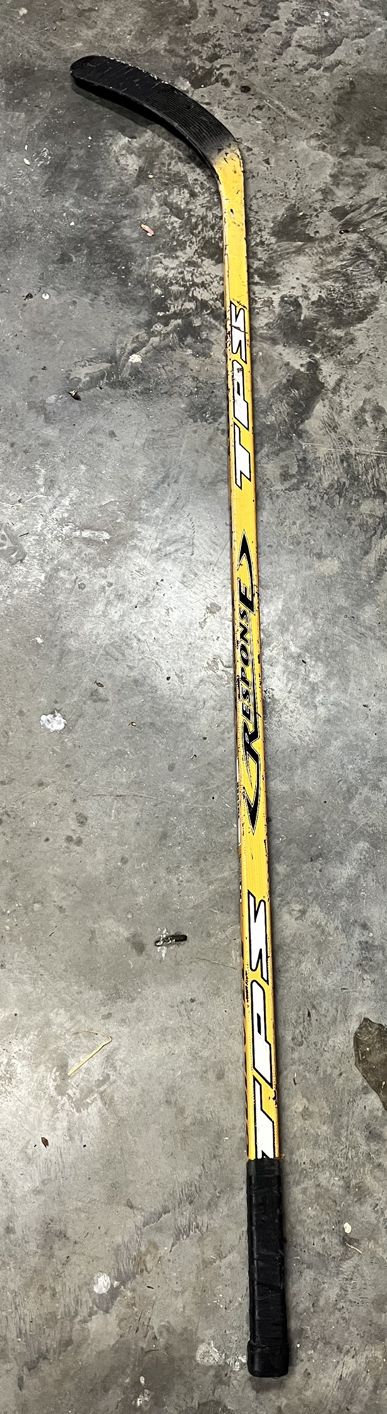 Rare Louisville TPS Response RH Stick - Senior | SidelineSwap