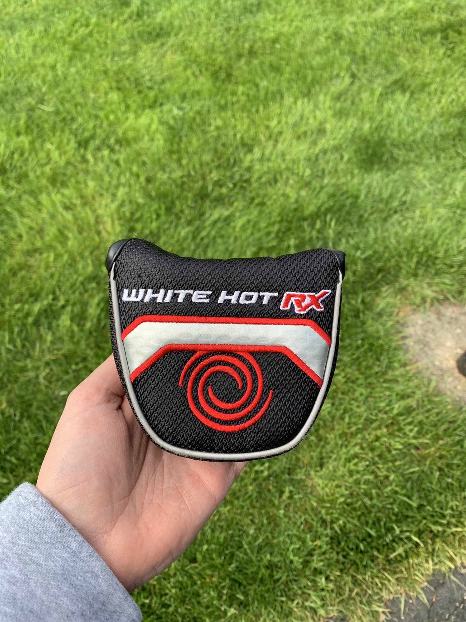 Odyssey White Hot RX 7 Black Putter With Headcovers | SidelineSwap