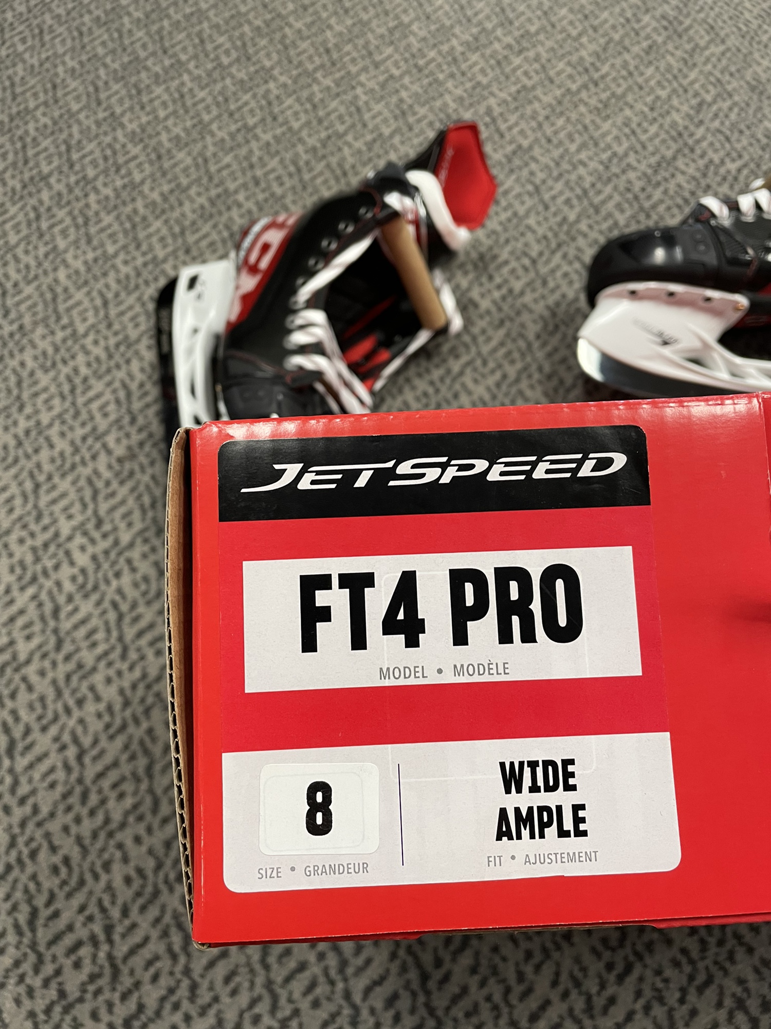 CCM Jetspeed FT4 Pro Size 8 Wide width skate | SidelineSwap