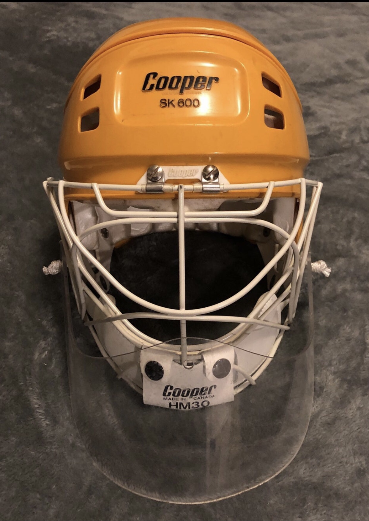 Cooper SK600 HM30 Large Sr. Goalie Helmet Mask Hockey Yellow **US ...
