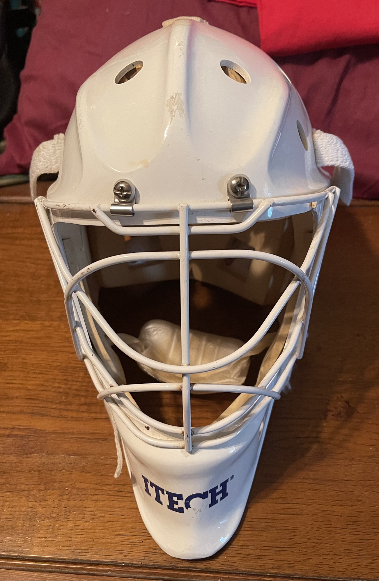 Itech goalie Mask | SidelineSwap