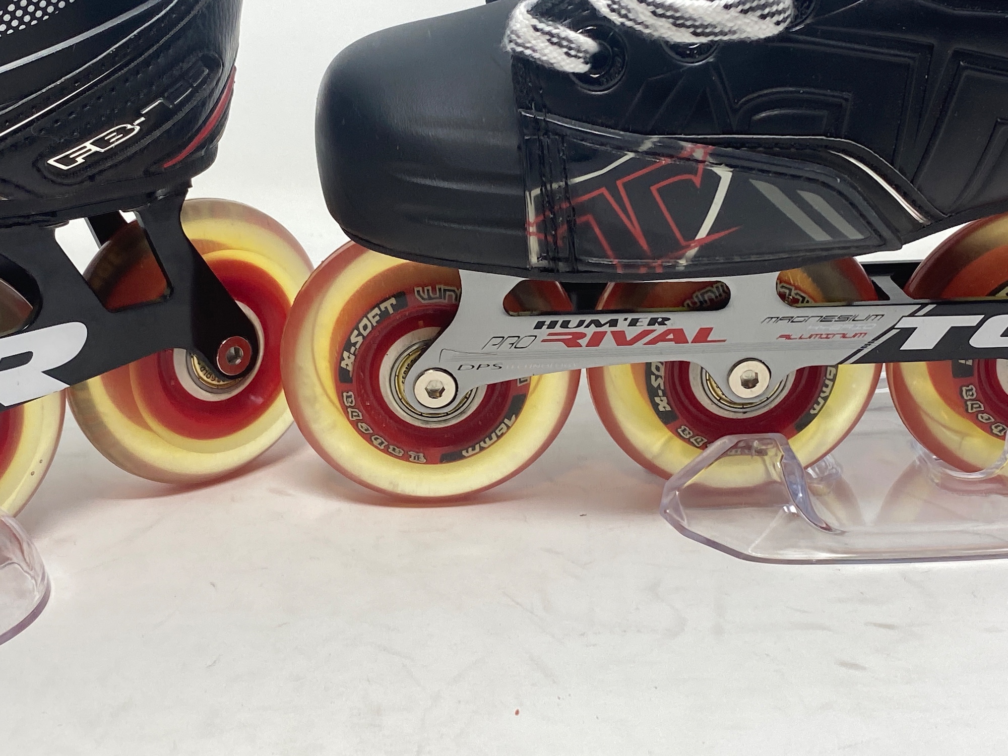 TOUR FISHBONE FB-725 LIMITED EDITION SENIOR INLINE SKATE SZ 6.0. WORN ...