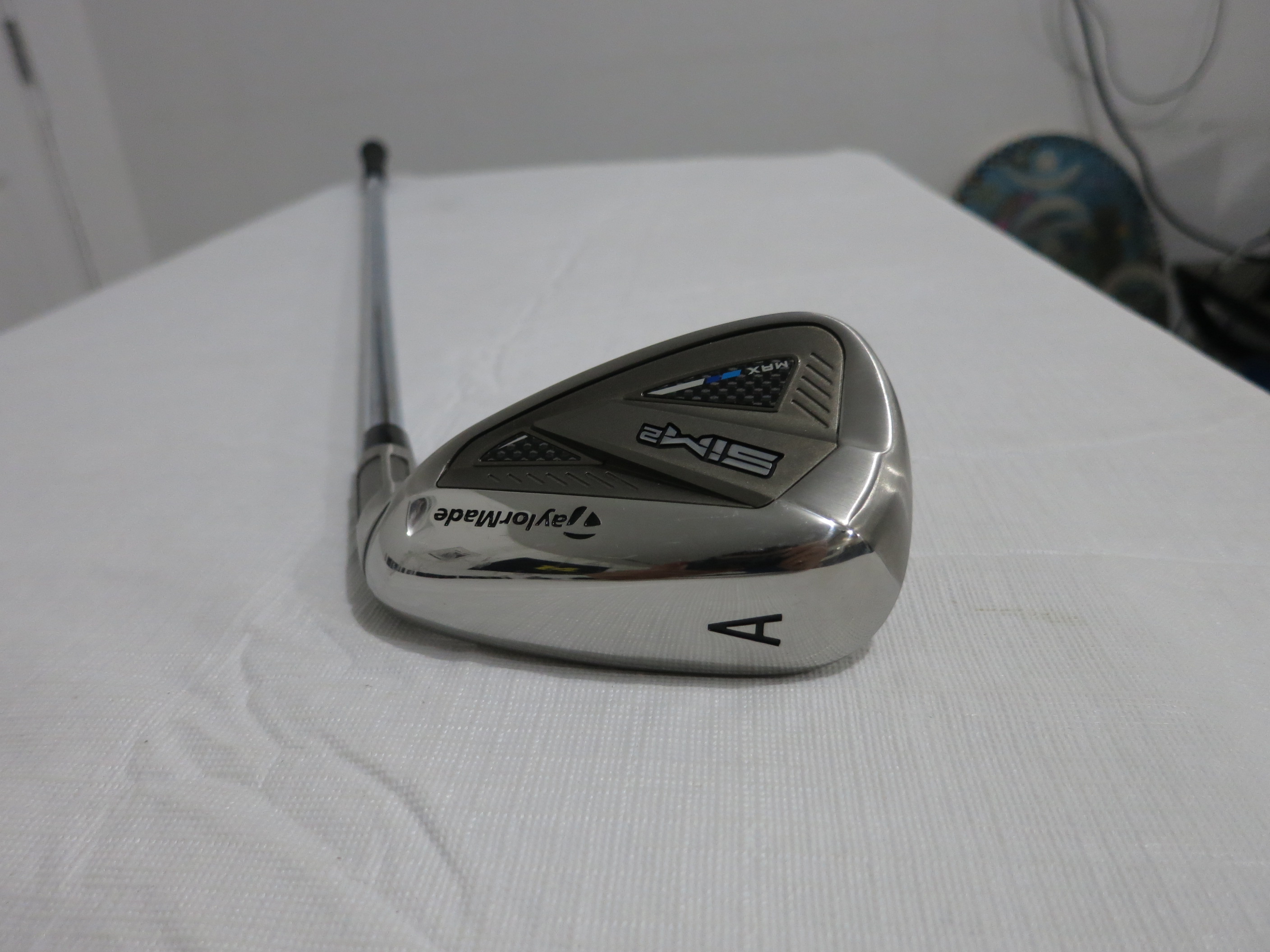 TaylorMade Sim2 Max Approach Wedge AW - 49* - Regular Flex Steel - NEW | SidelineSwap