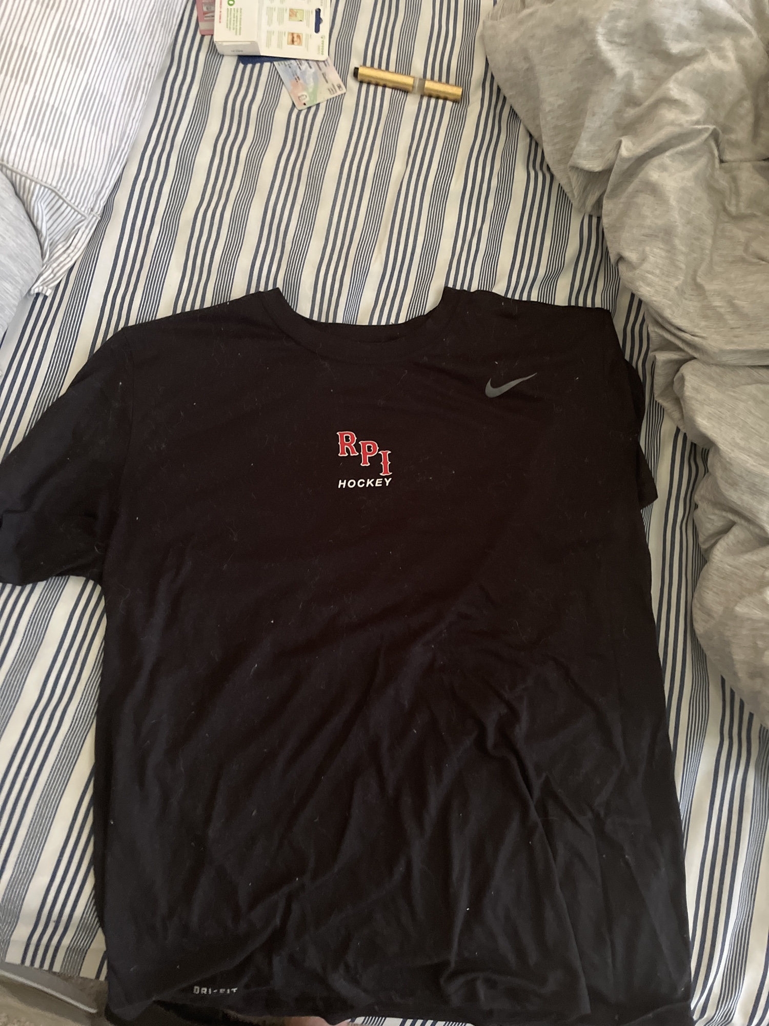RPI Hockey Nike Shirt | SidelineSwap