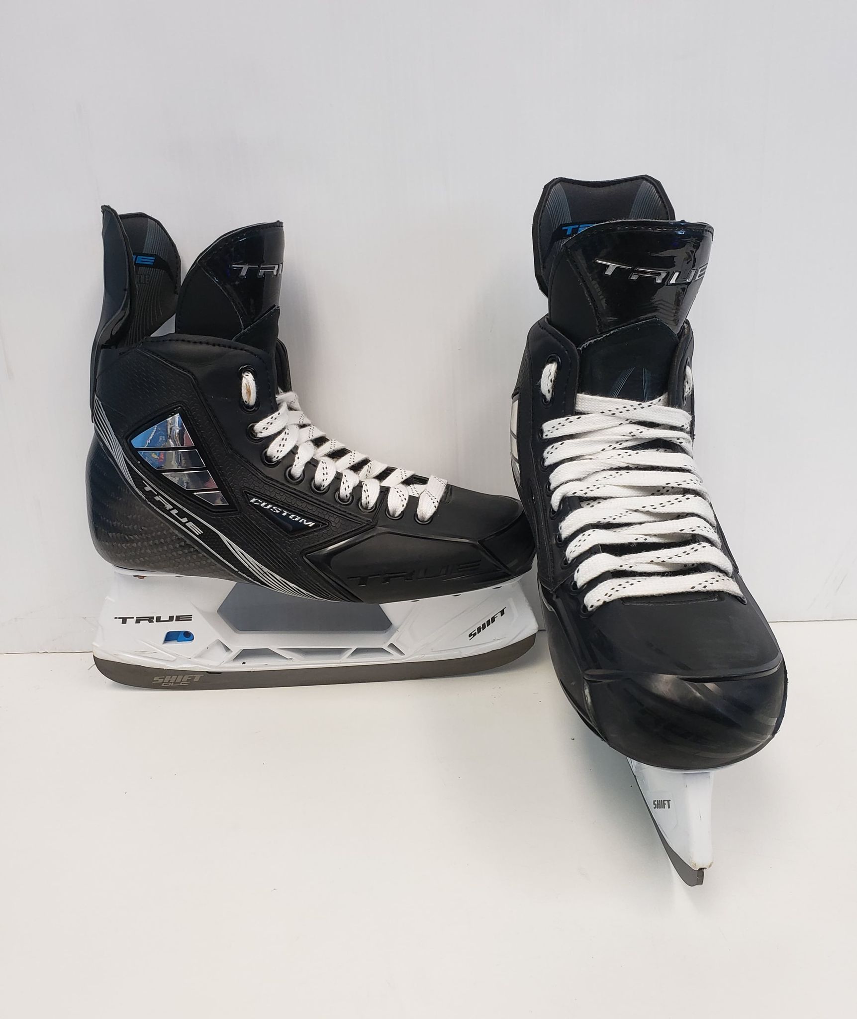 True Pro Custom Pro Stock Skates Size 9 | SidelineSwap