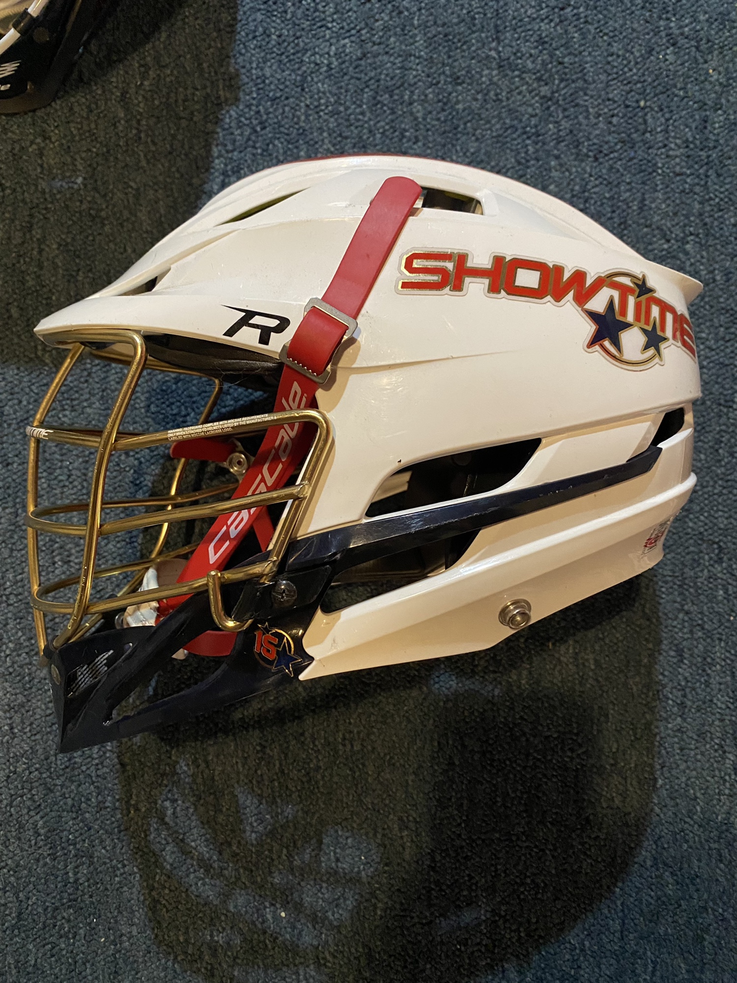 Player's Cascade R Helmet | SidelineSwap