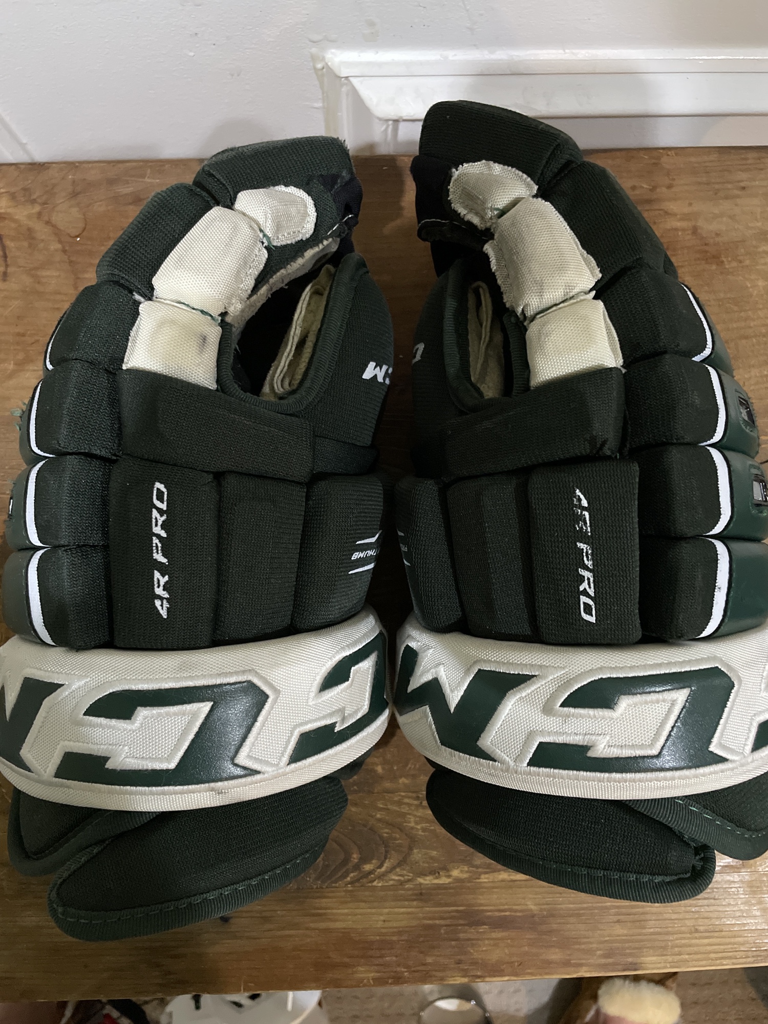 CCM 14" Tacks 4 Roll Pro Gloves | SidelineSwap
