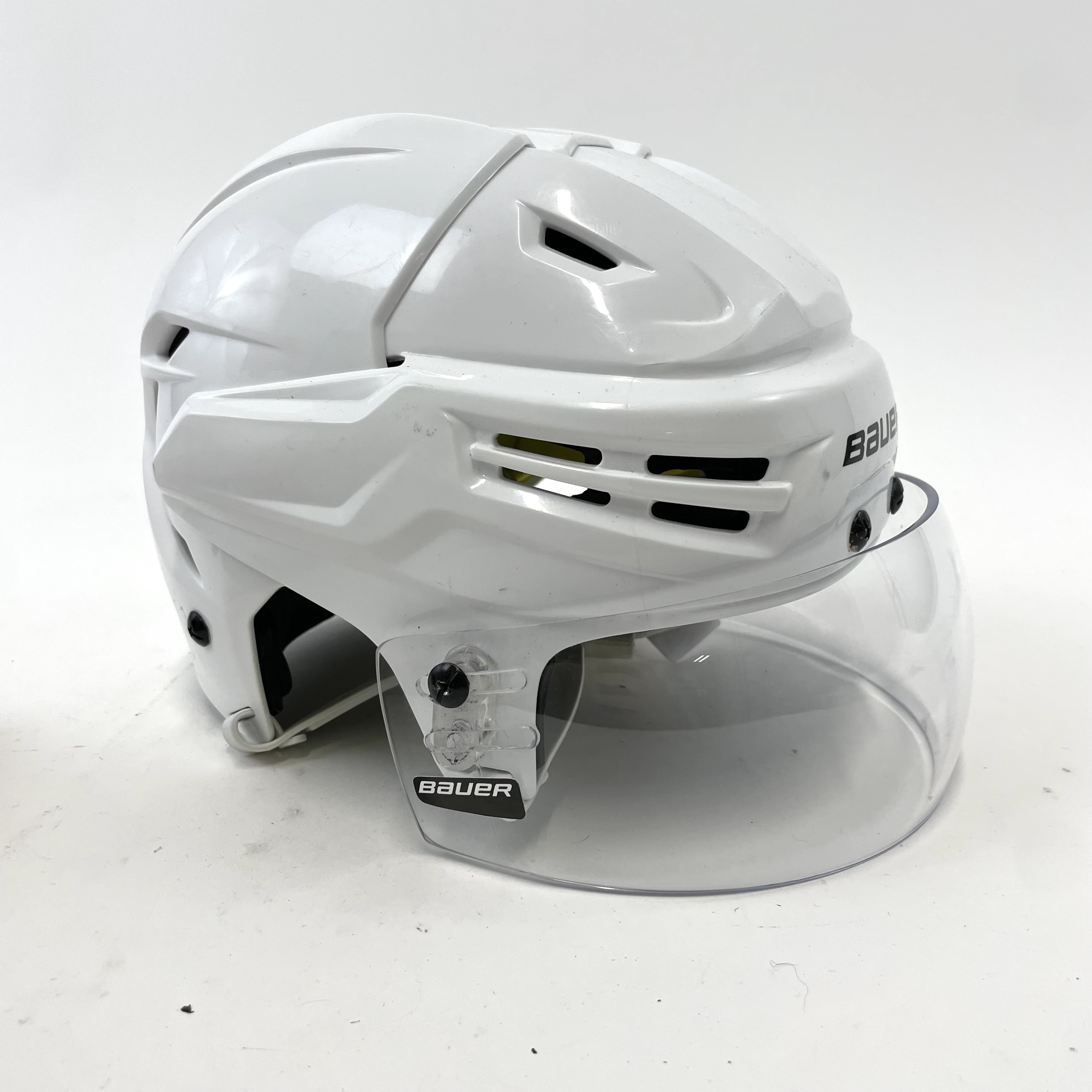 Used White Bauer Re-Akt Pro Helmet with Bauer Pro Visor | Senior Small ...