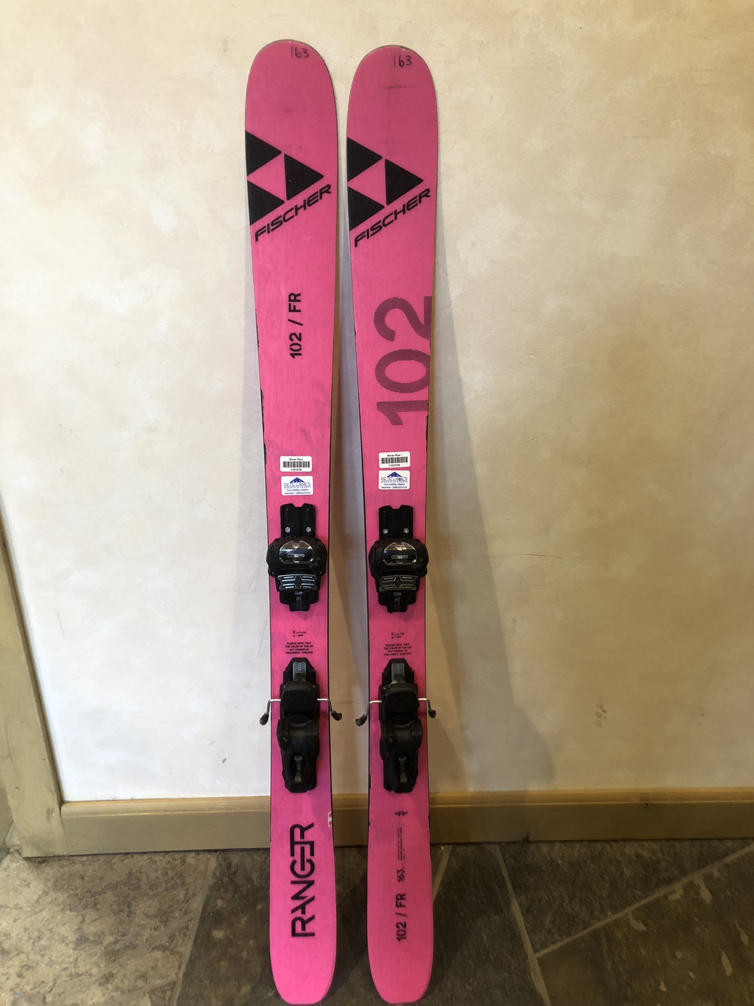 Fischer Ranger FR 102 Skis With Bindings 163cm 1101019 | SidelineSwap