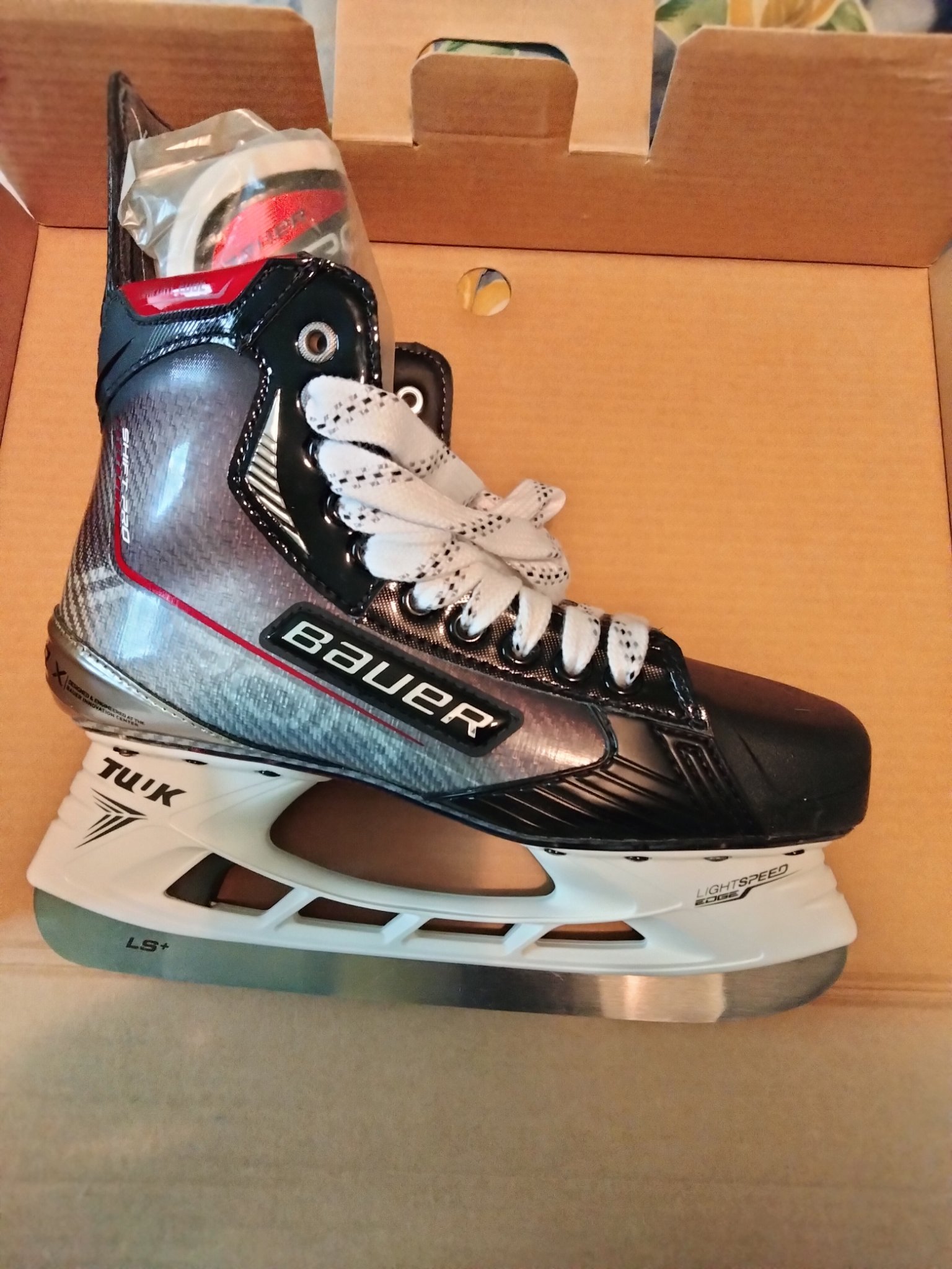NEW Bauer Vapor X Shift Pro Senior Hockey Skates Size 8.5 | SidelineSwap