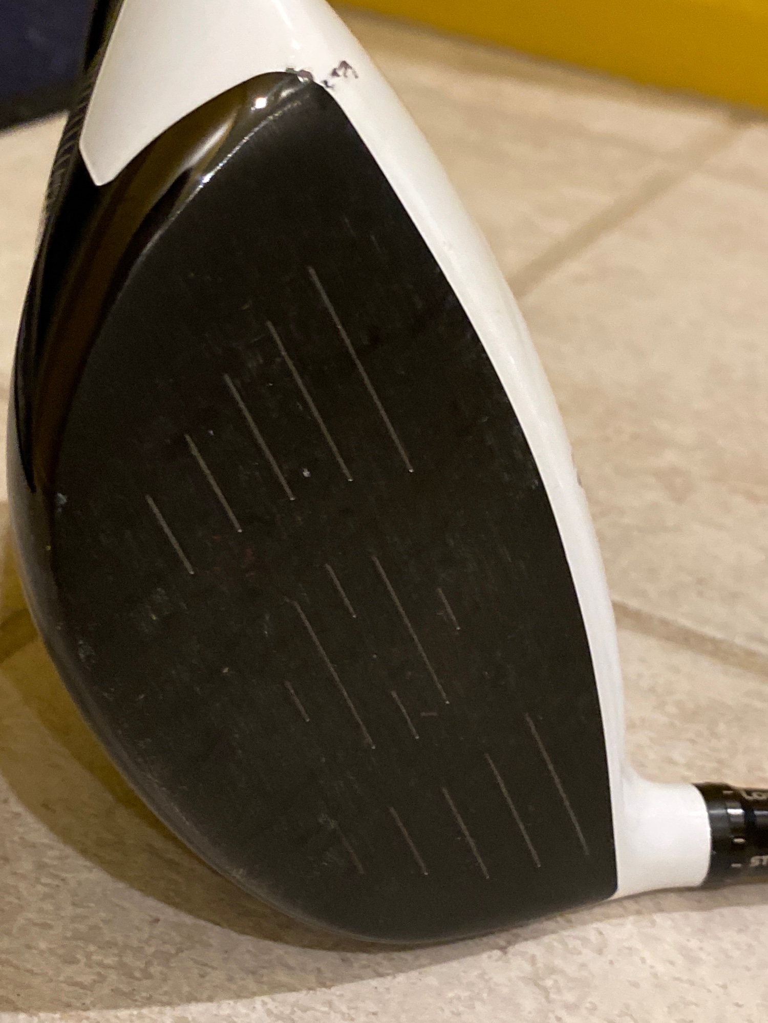 TaylorMade M2 RH R-Flex 10.5 Loft Driver | SidelineSwap