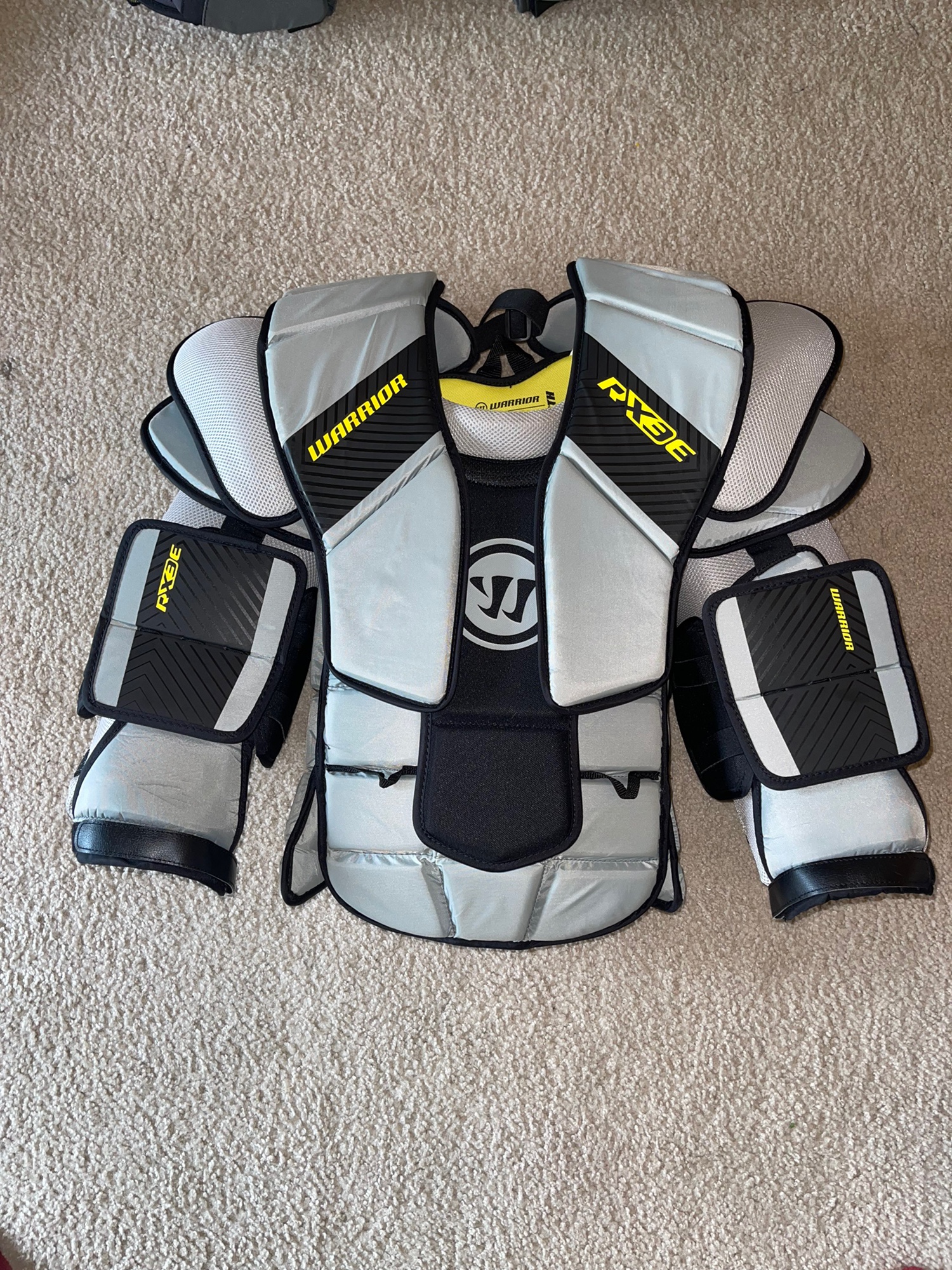 Hockey Goalie Chest Protector | SidelineSwap