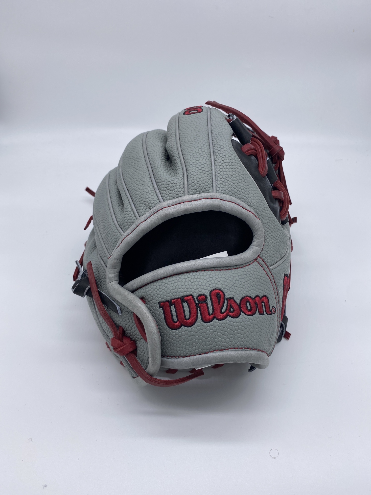 Wilson A2000 DP15 11.5 new with tags Superskin | SidelineSwap