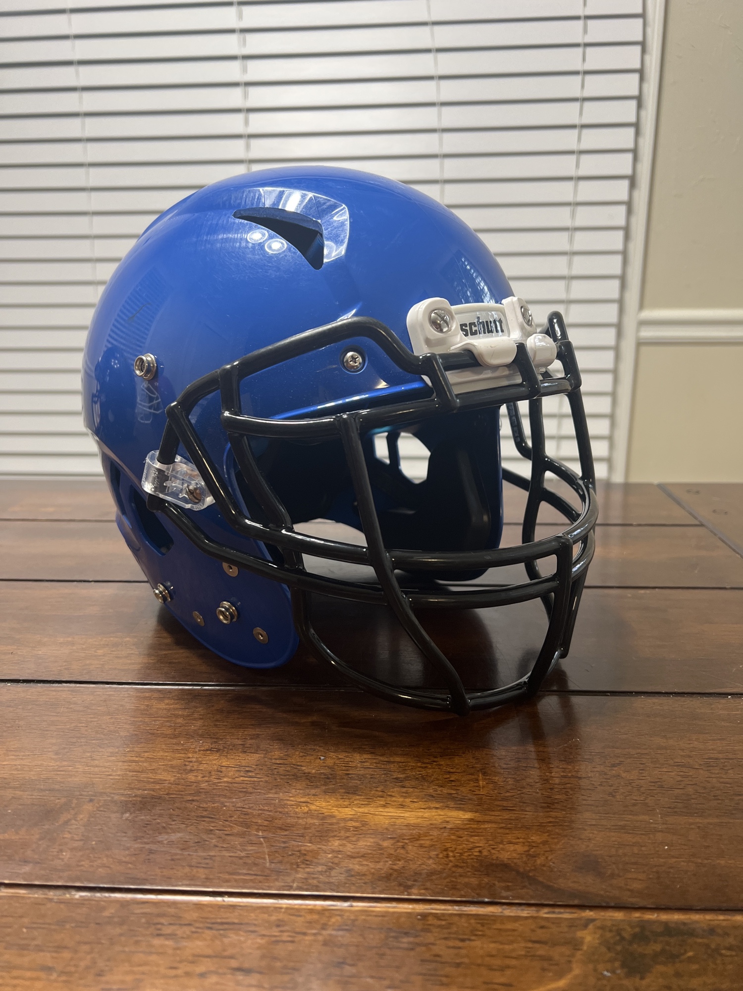 Football Helmet- Schutt Vengeance Pro- XL | SidelineSwap