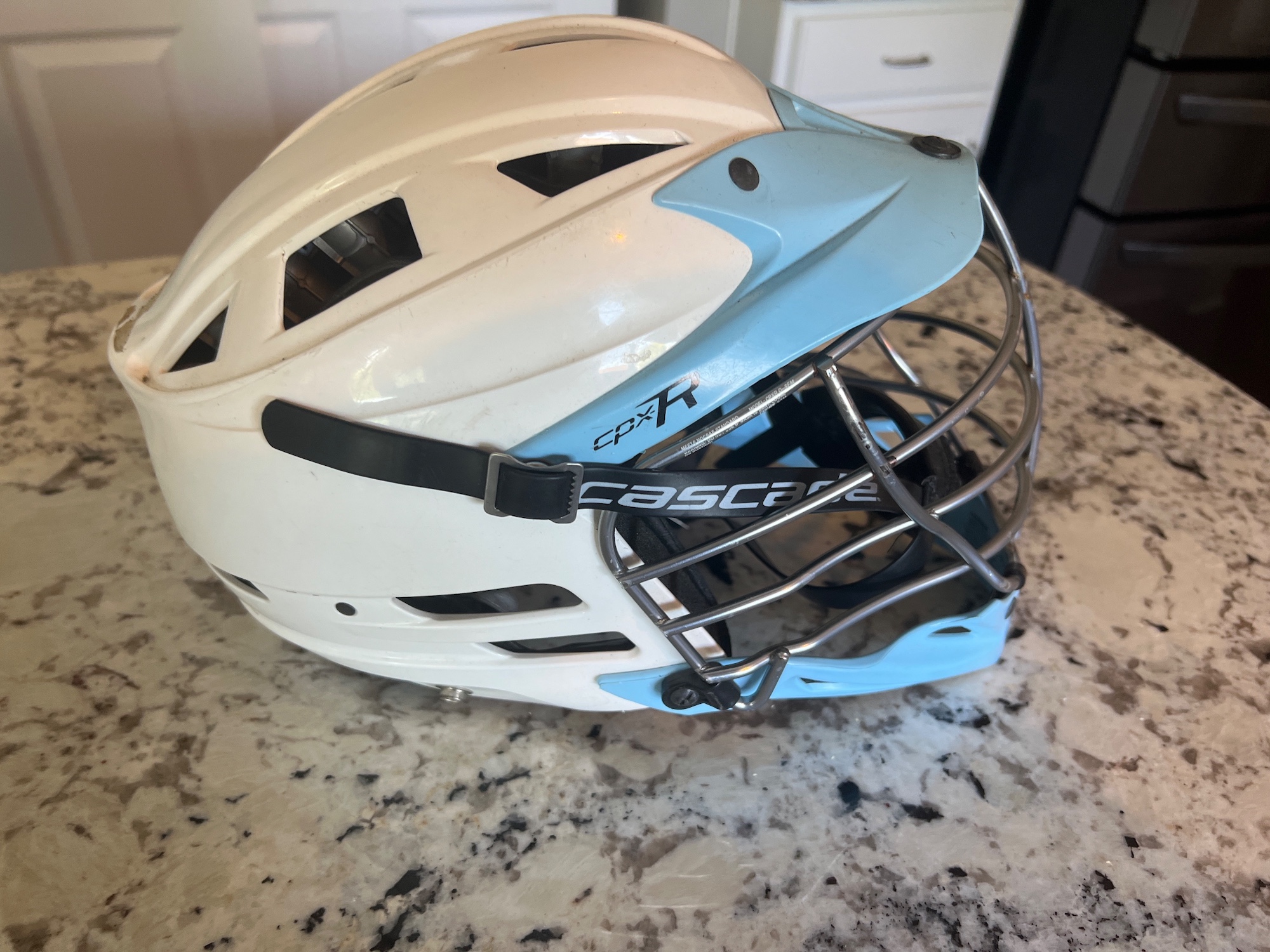 Player's Cascade CPX-R Helmet | SidelineSwap