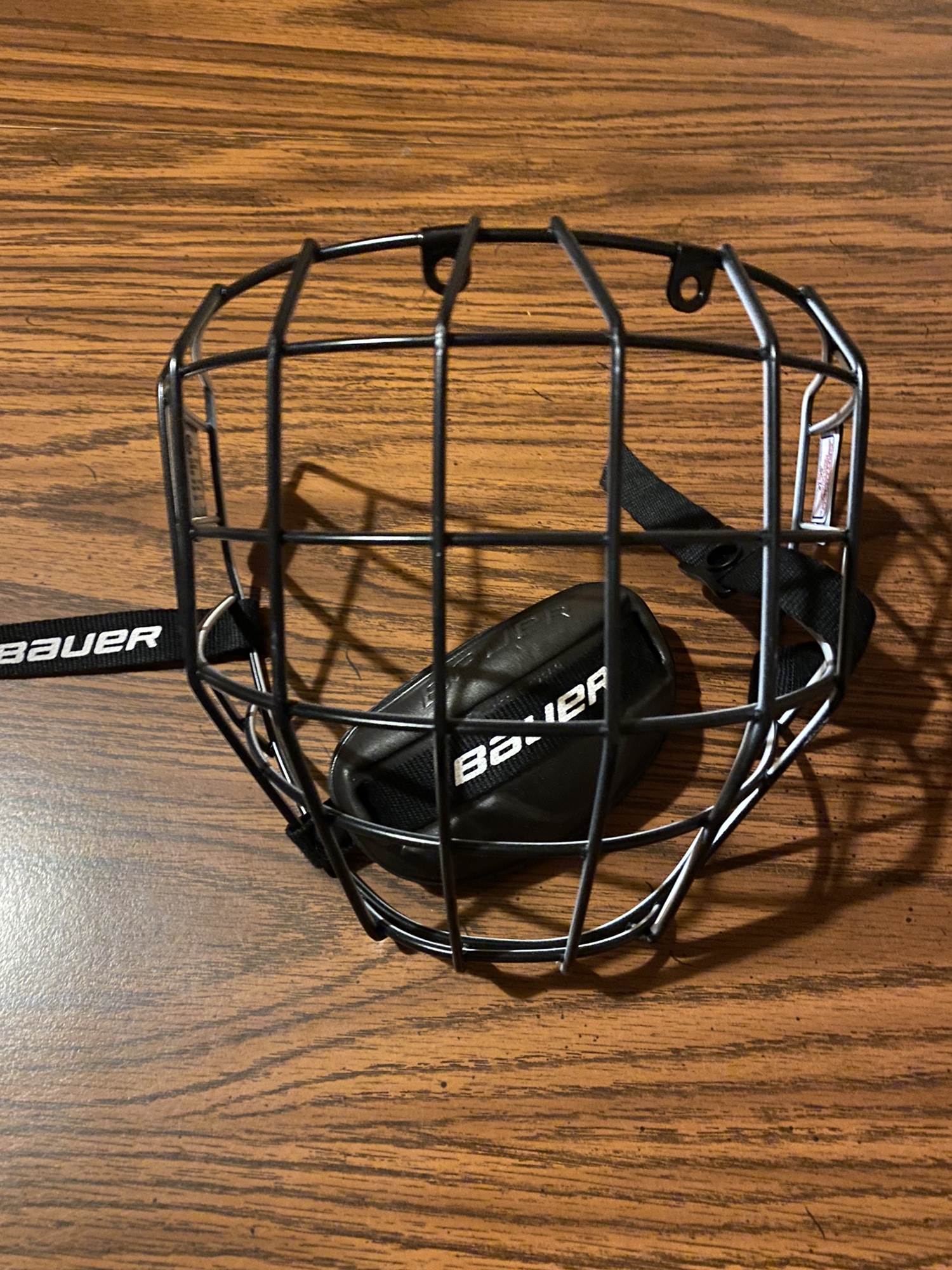 Bauer Hockey Senior Medium Face Mask Cage See Details | SidelineSwap