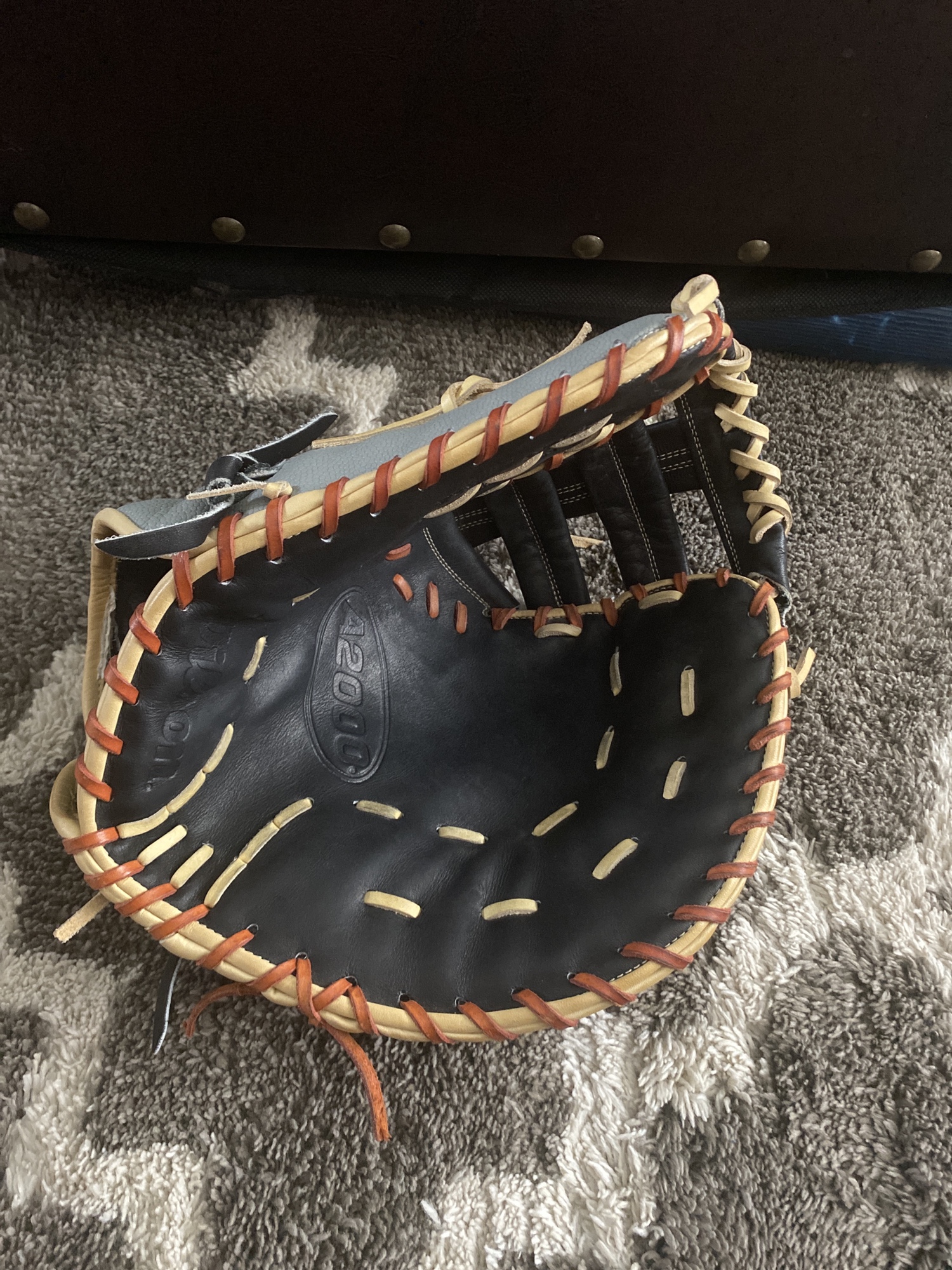 Wilson A2000 first base mitt | SidelineSwap