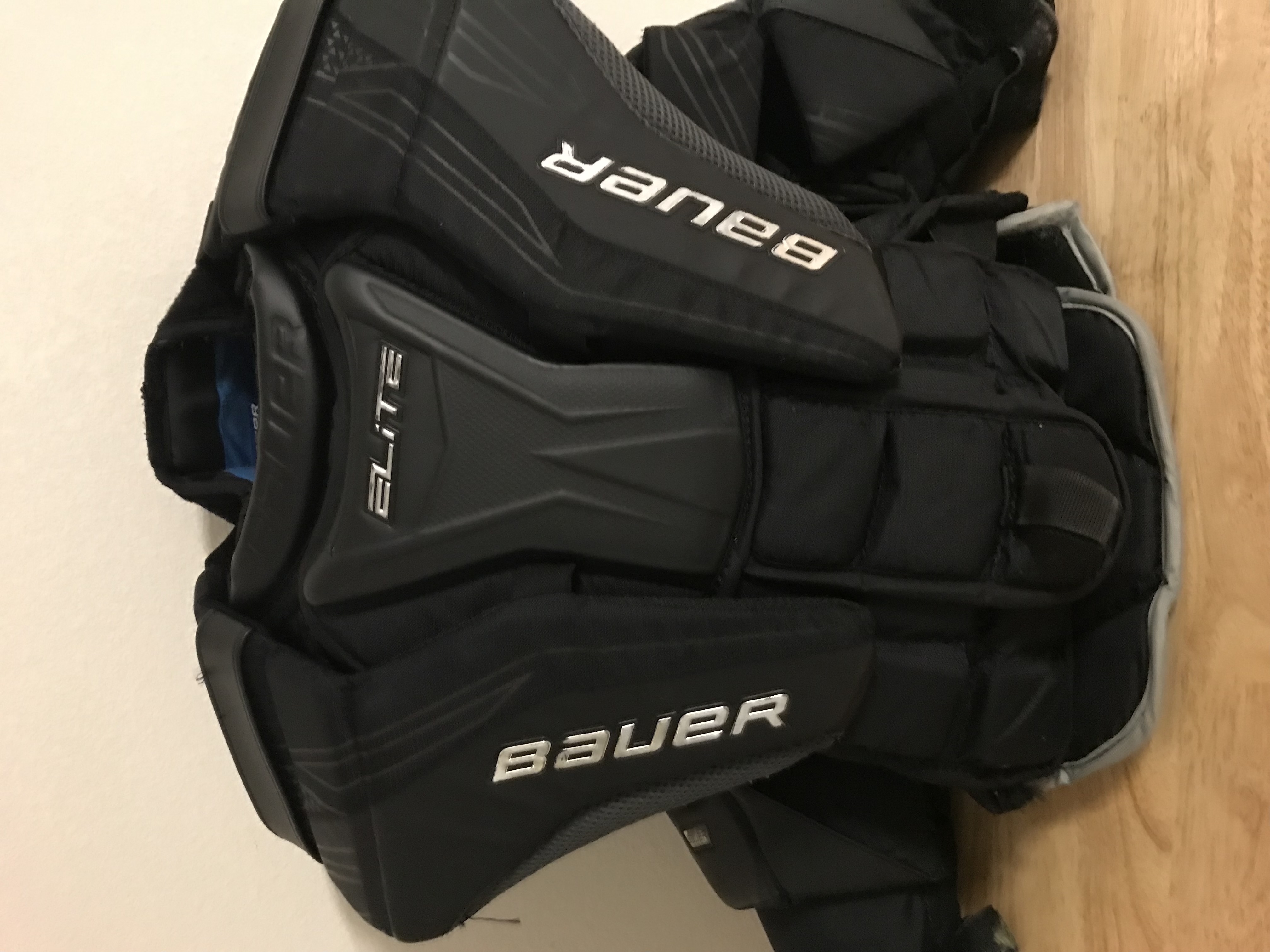 Used Small Bauer Elite Goalie Chest Protector | SidelineSwap
