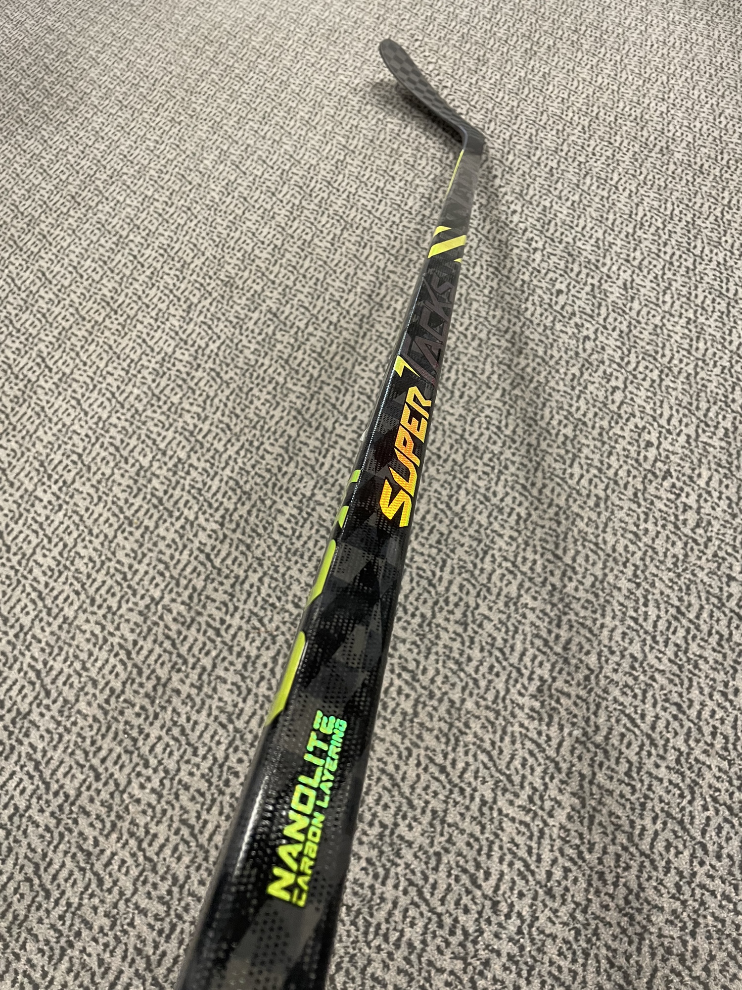 CCM AS4 Pro 85 Flex P28 curve left hand stick | SidelineSwap