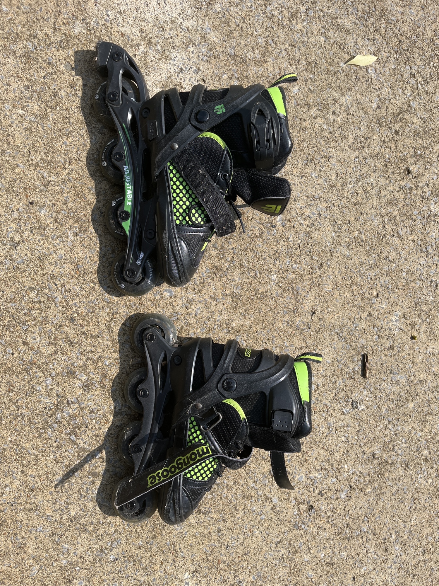Mongoose Adjustable Rollerblades | SidelineSwap