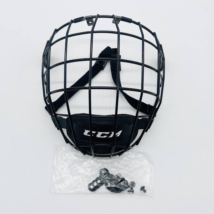 CCM FM580 Face Mask Cage-Large | SidelineSwap