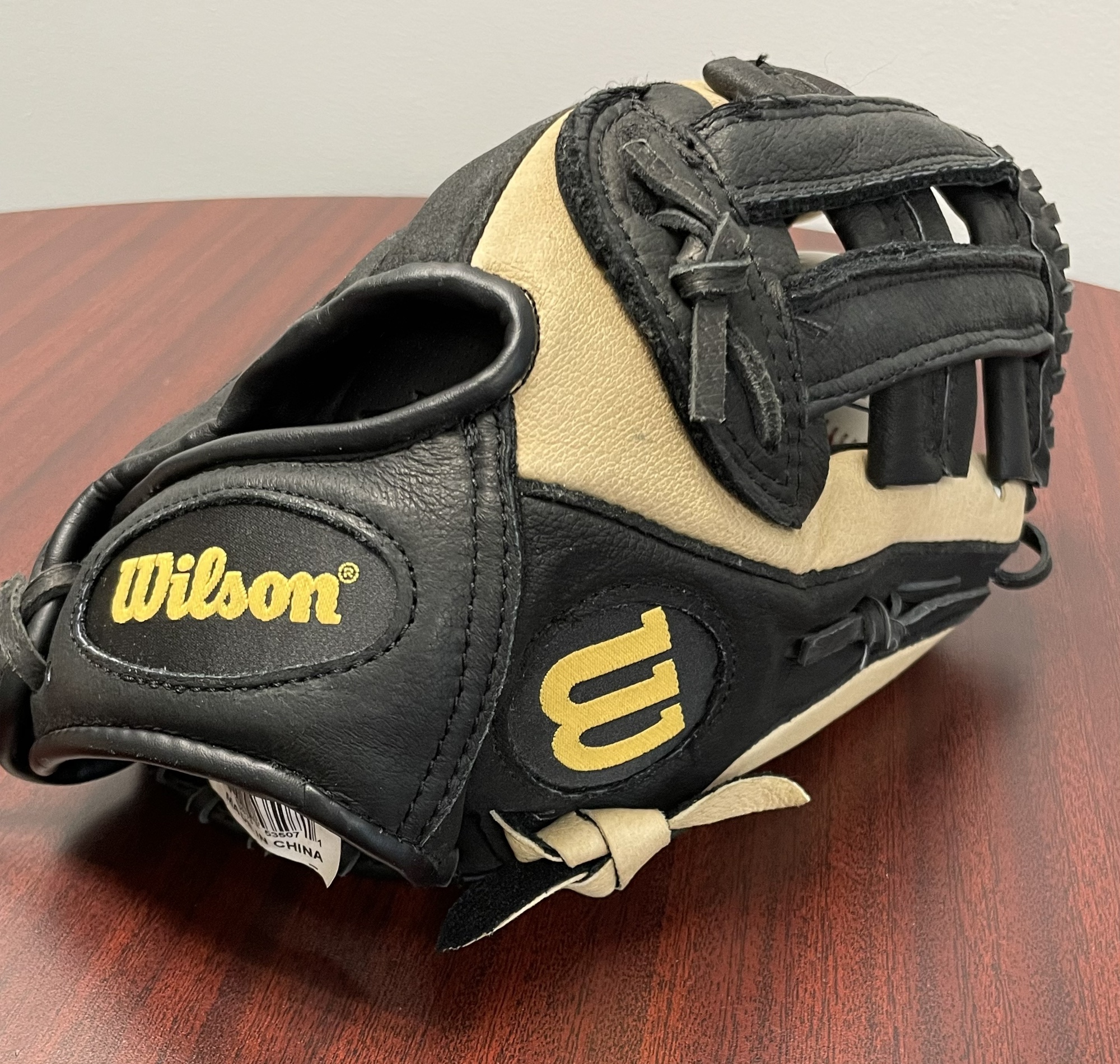 Wilson A450 11” Baseball Glove | SidelineSwap