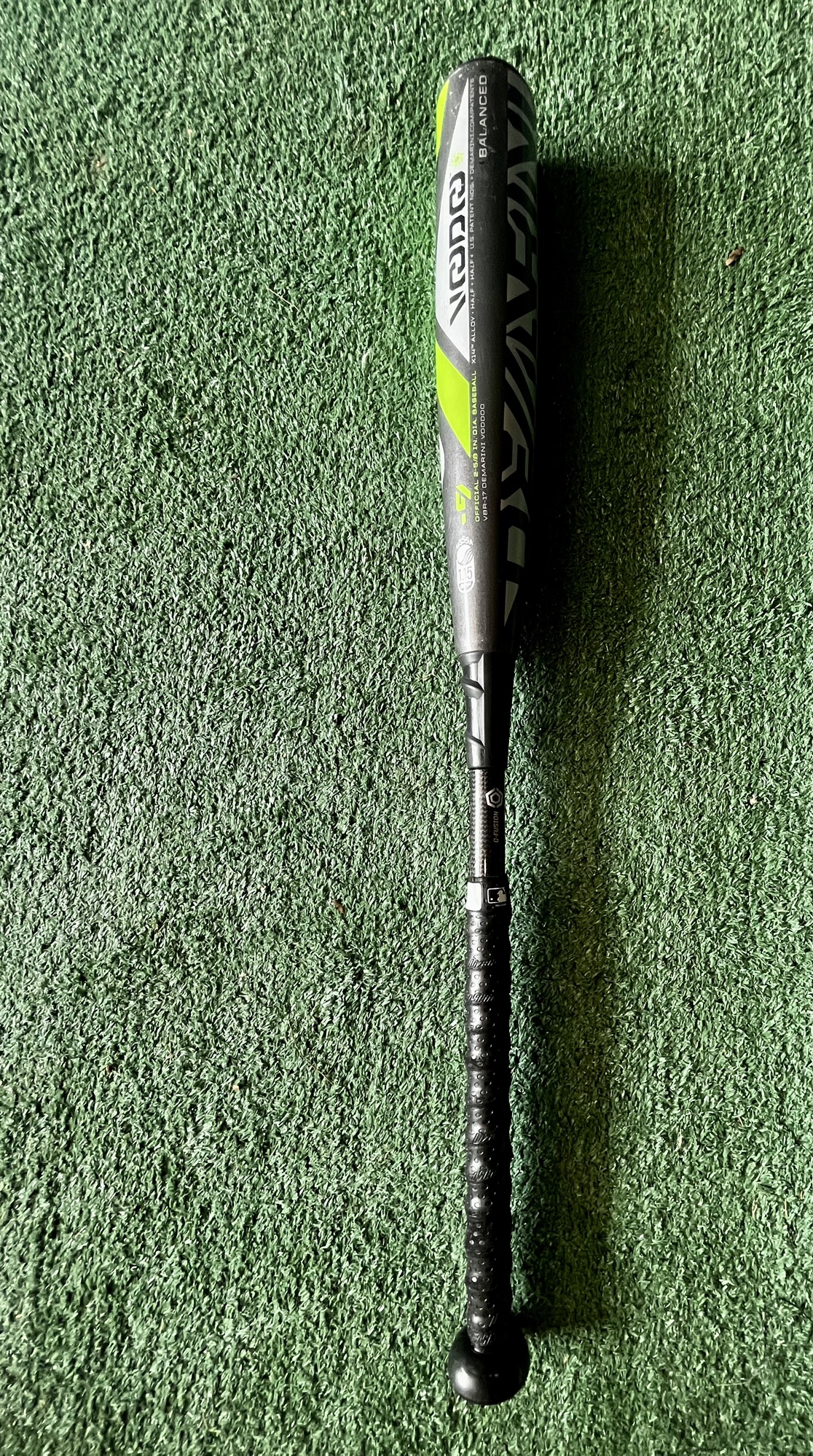 2017 Hybrid (-9) 22 oz 31" Voodoo Balanced Bat | SidelineSwap