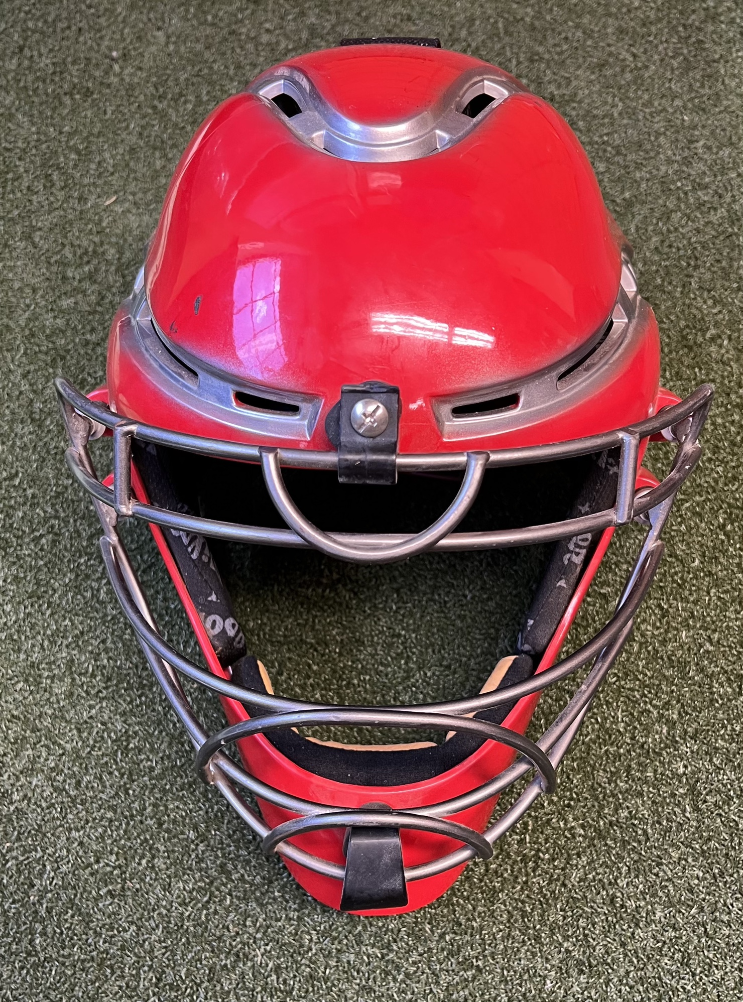 Wilson WTA5540 Catchers Mask (9936) | SidelineSwap