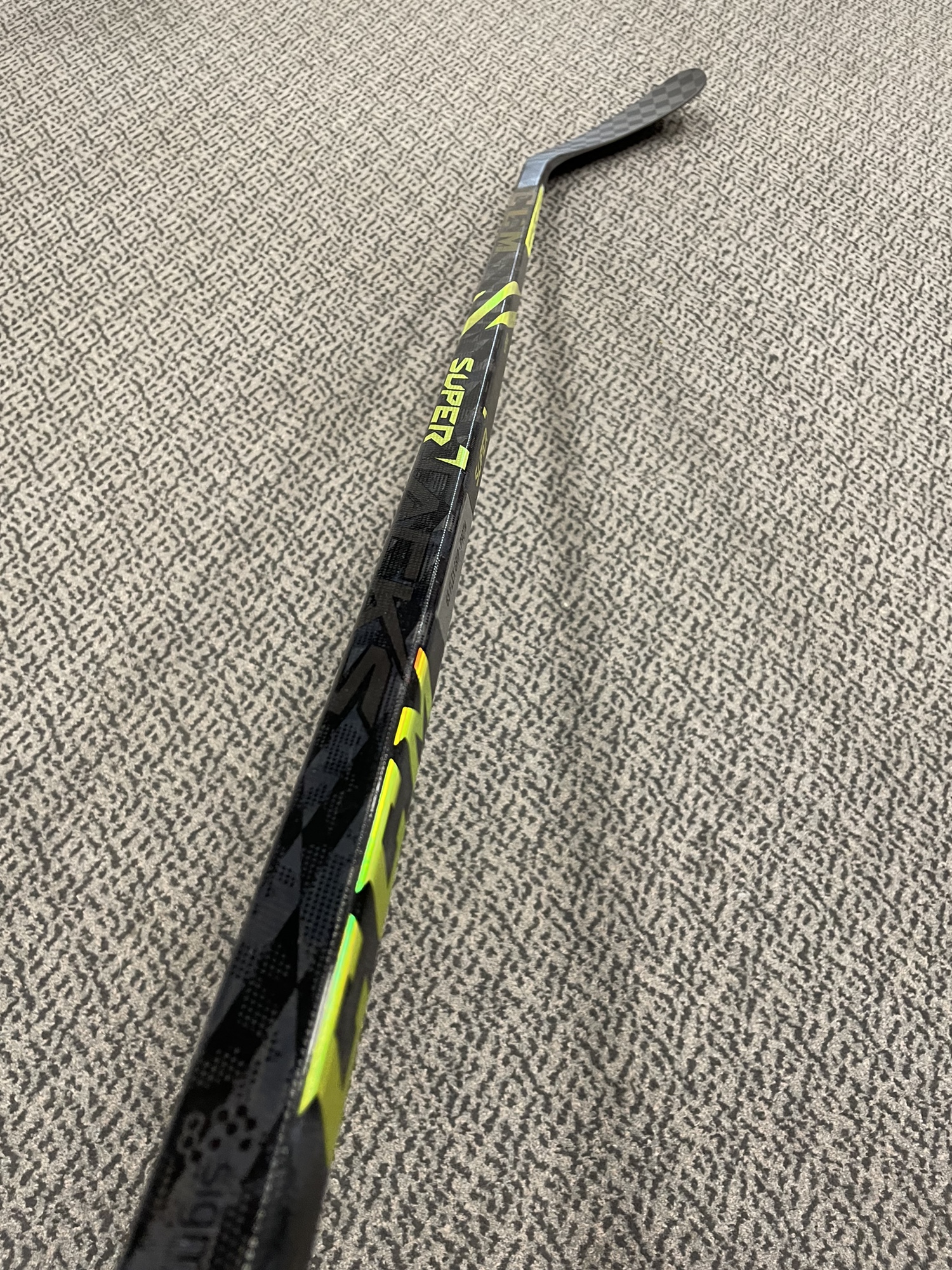 CCM AS4 Pro 65 flex P90TM curve right hand stick | SidelineSwap