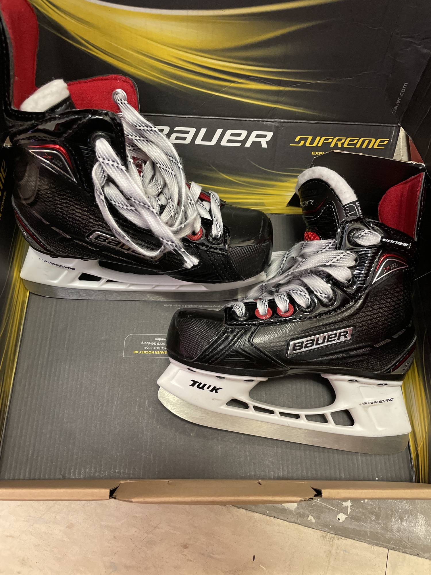 Used Bauer Regular Width Size 11 Vapor X LTX Pro Hockey Skates ...