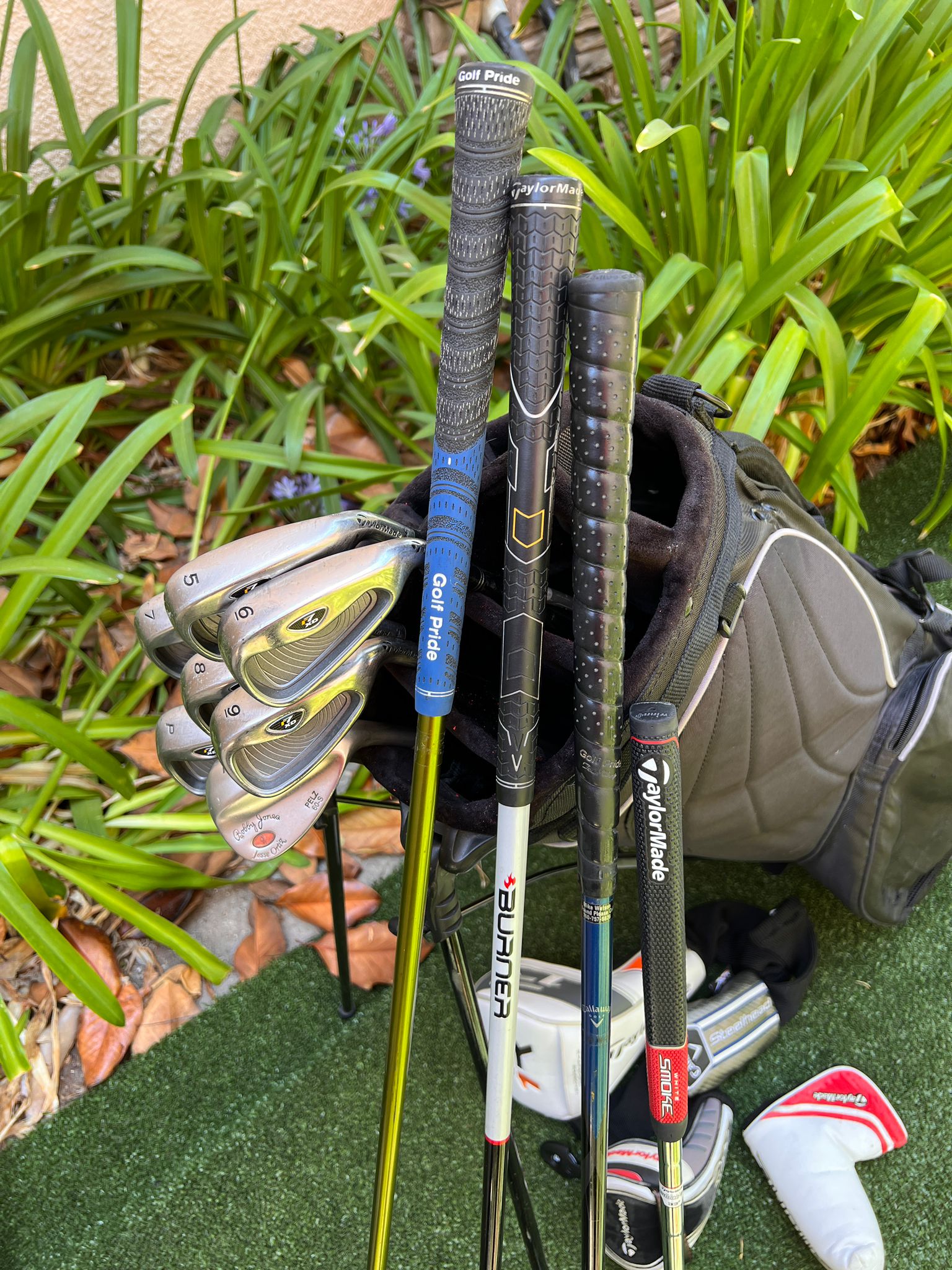 TaylorMade Complete Golf Set, Stiff, r7 XD Irons, Woods, Putter, Stand ...