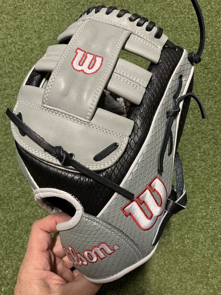 Wilson A2000 Super SnakeSkin TA7 Tim Anderson 11.5" Baseball Glove ~ RHT ~ New | SidelineSwap