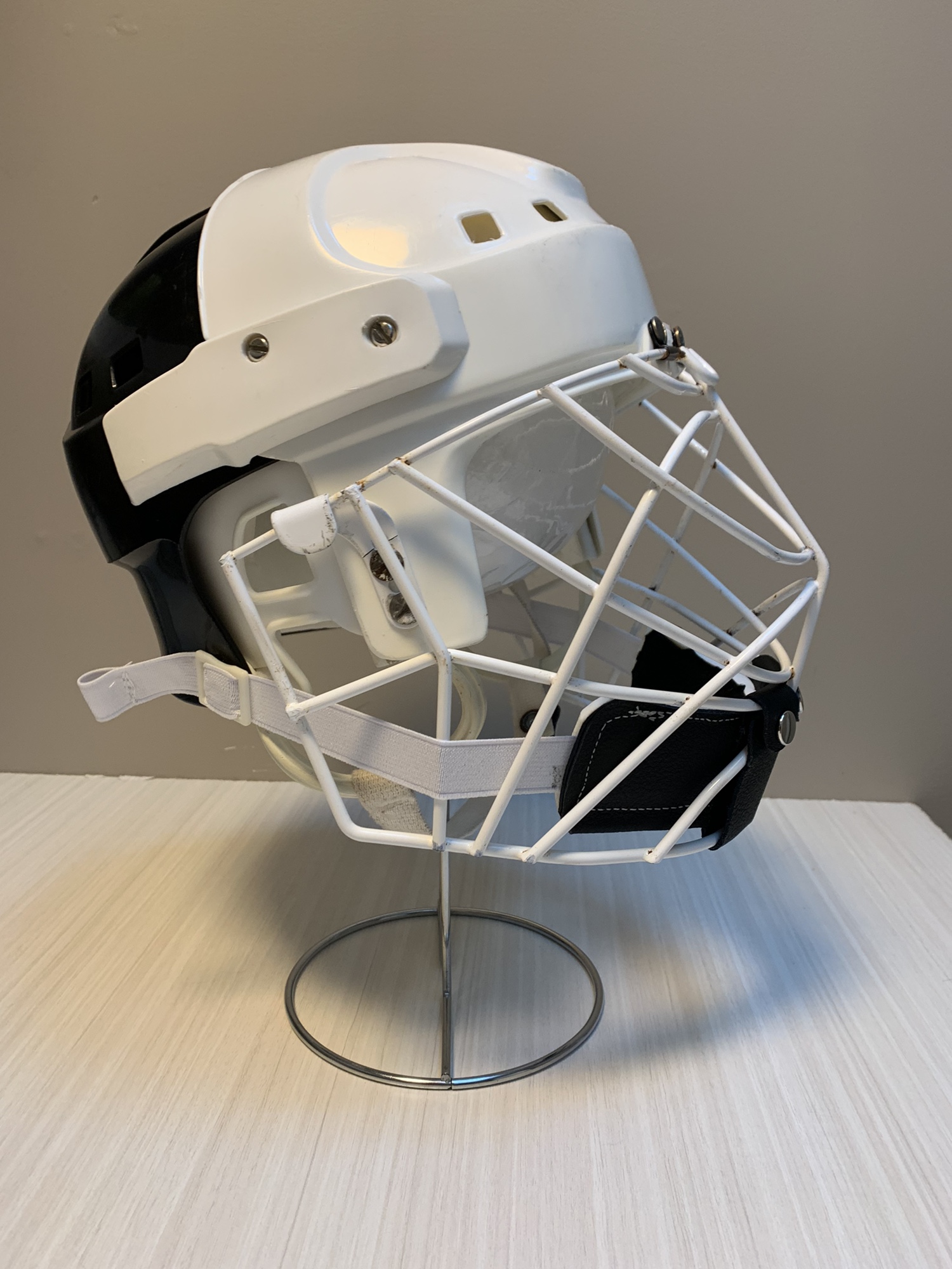 Cooper SK2000 Goalie Combo Mask Black & White Two Colour SK 2000 + HM30 ...