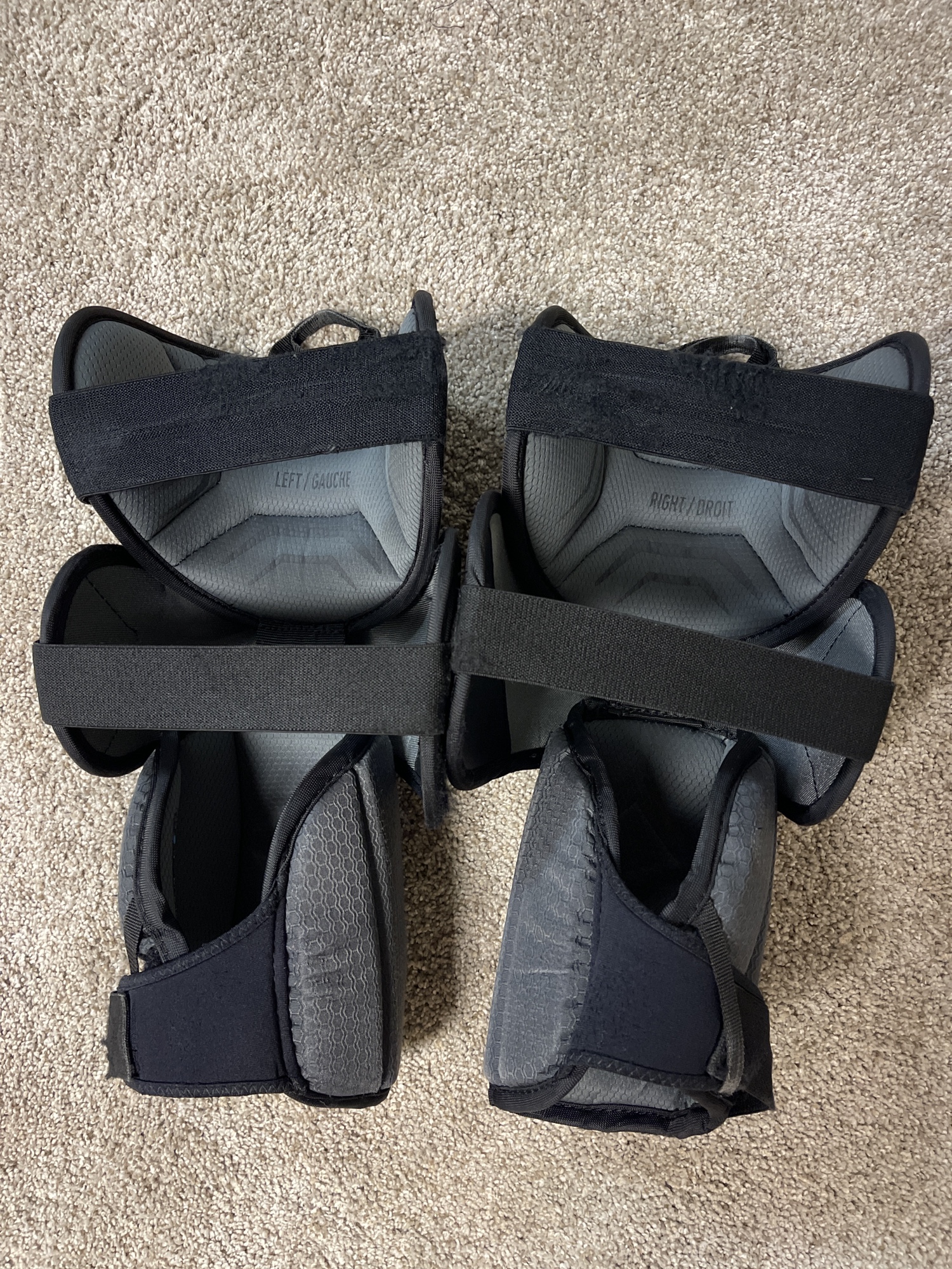 Bauer Pro Goalie Knee Guards | SidelineSwap