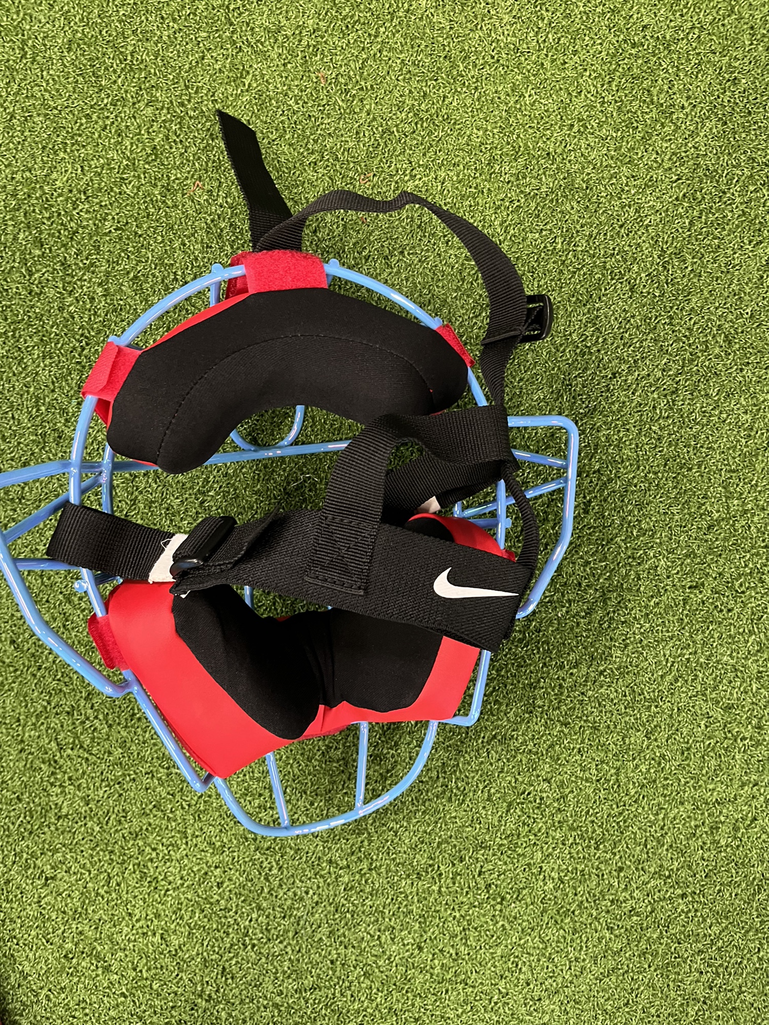 Nike titanium catchers mask | SidelineSwap