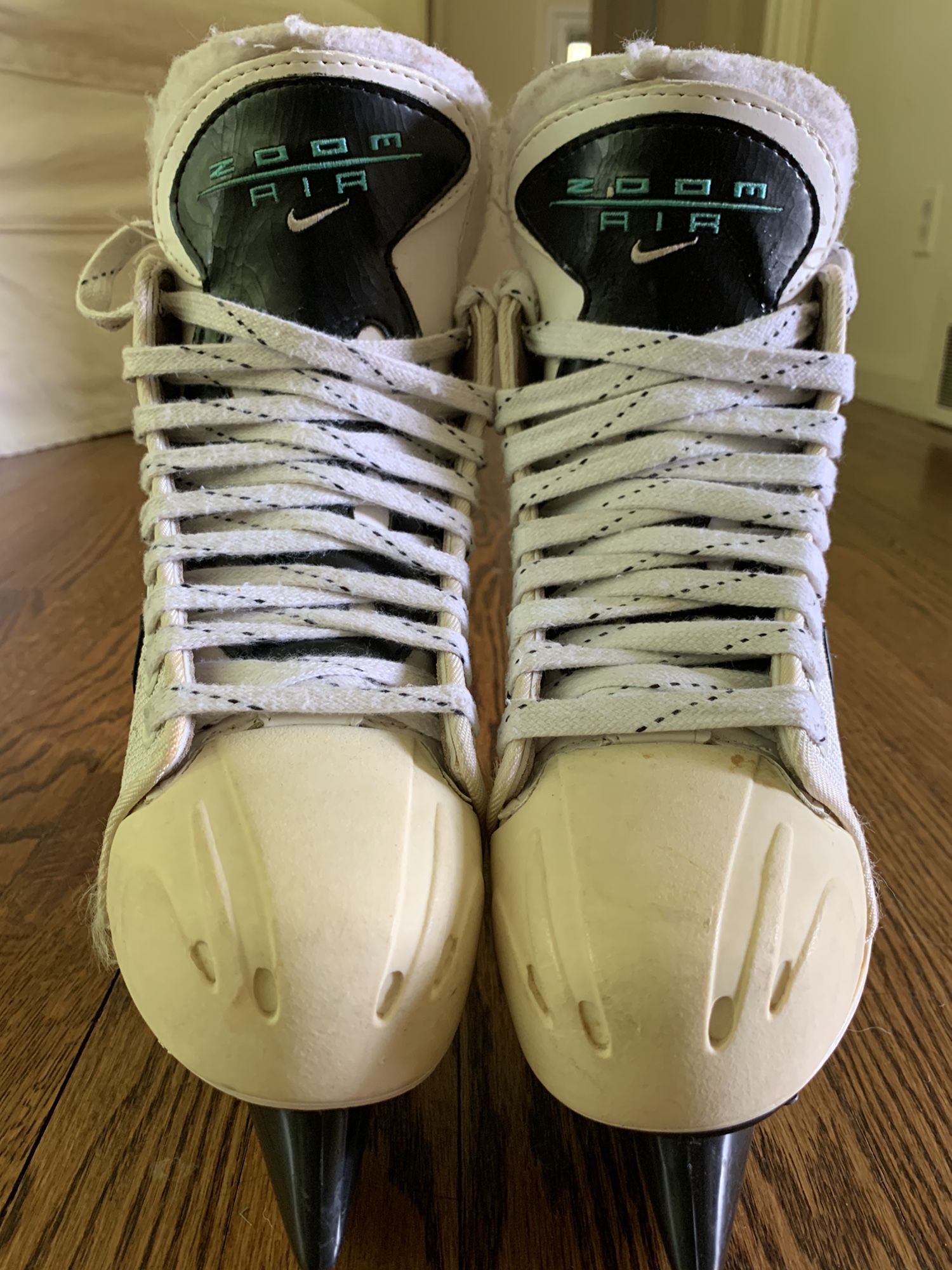 Nike Air Accel Elite Skates | SidelineSwap