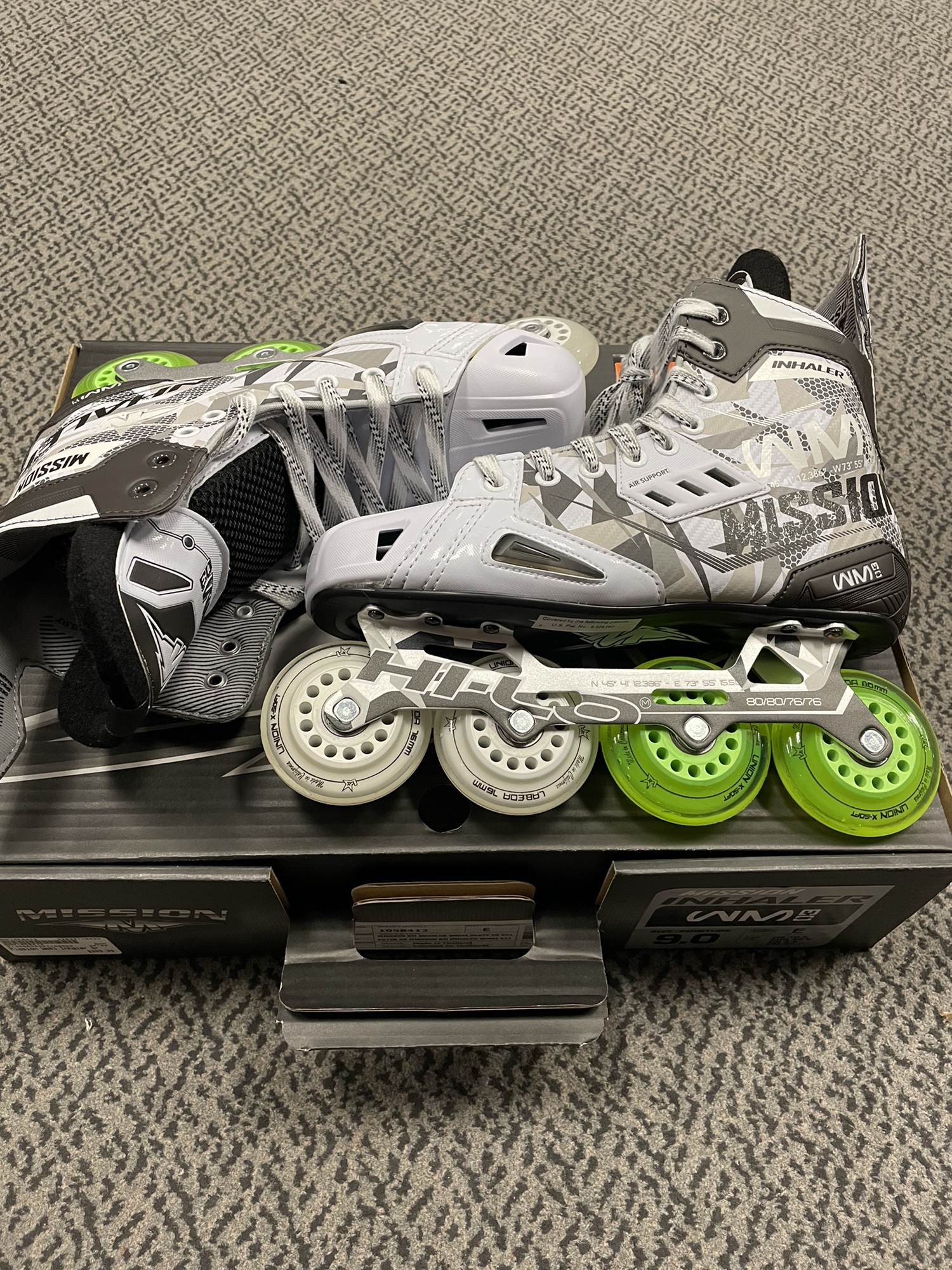 Mission Inhaler WM03 size 9 E width roller hockey skate | SidelineSwap
