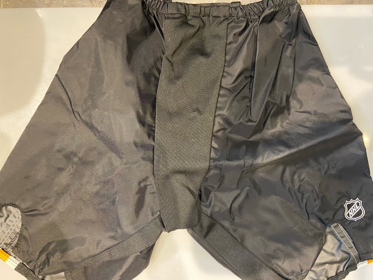 Black New XL Pro Pant Shell Pro Stock Pittsburgh Penguins-Goalie Cut ...