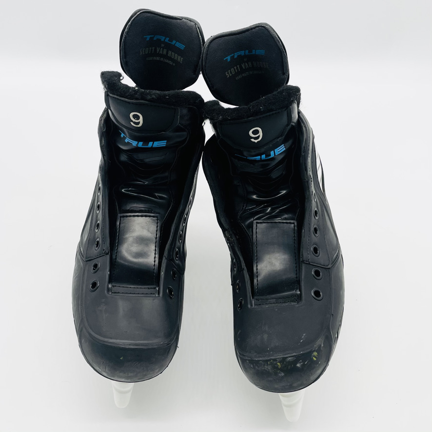 Like New True Custom Pro Hockey Skates-7 D/A-263 Tuuks | SidelineSwap