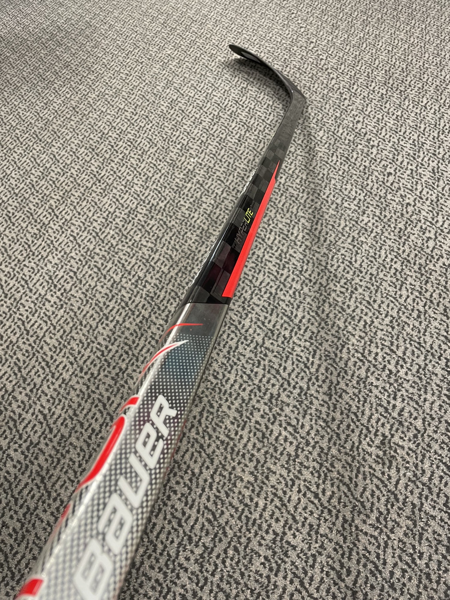 Bauer Vapor Hyperlite P92 curve 50 flex right hand stick | SidelineSwap