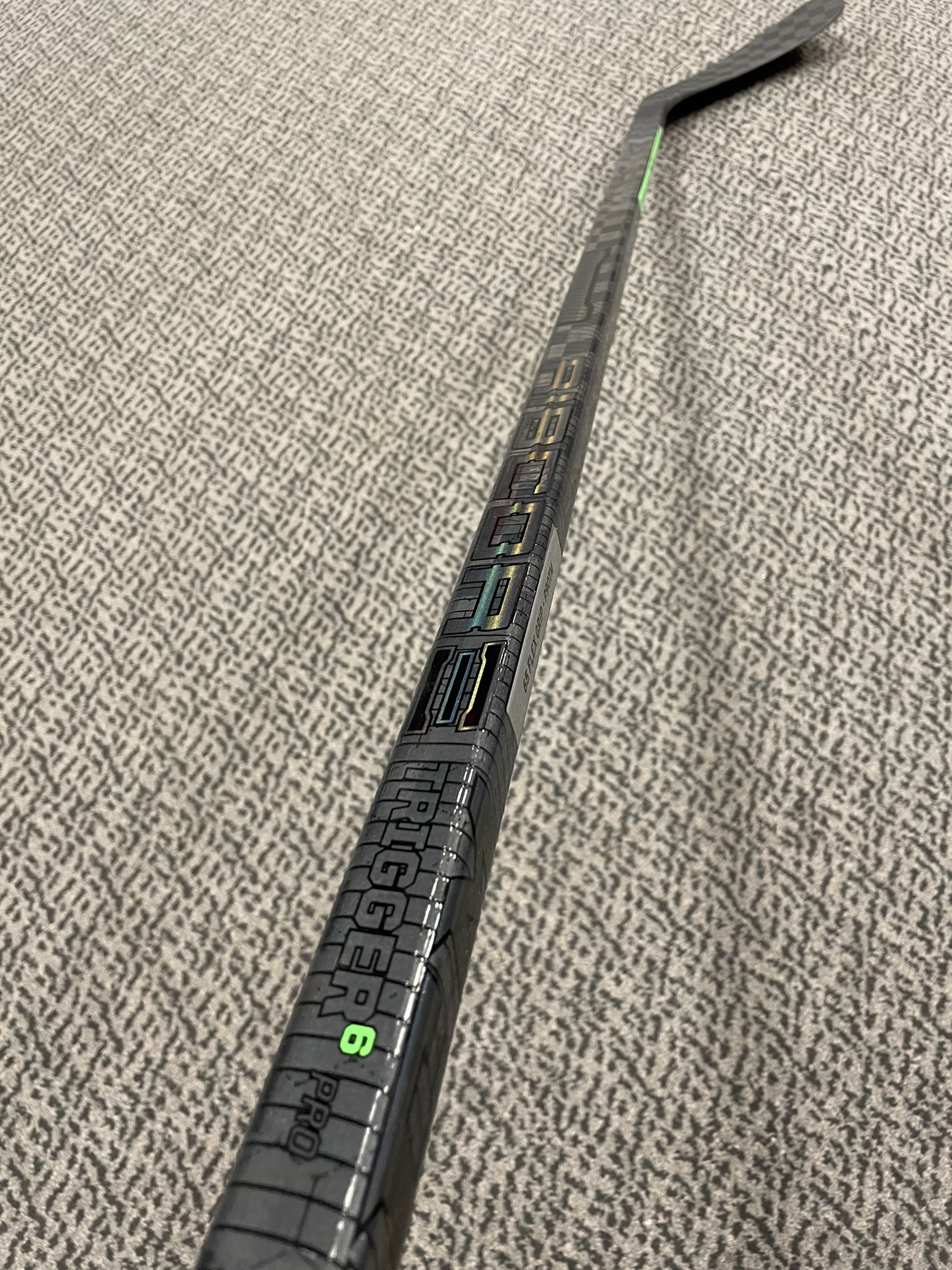 CCM Trigger 6 Pro 65 flex P90TM right hand stick | SidelineSwap