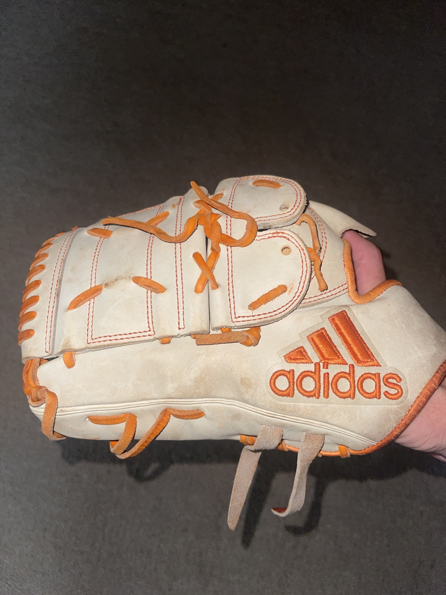 Adidas EQ’R Left Handed Throw Pitchers Glove 12 Inch | SidelineSwap